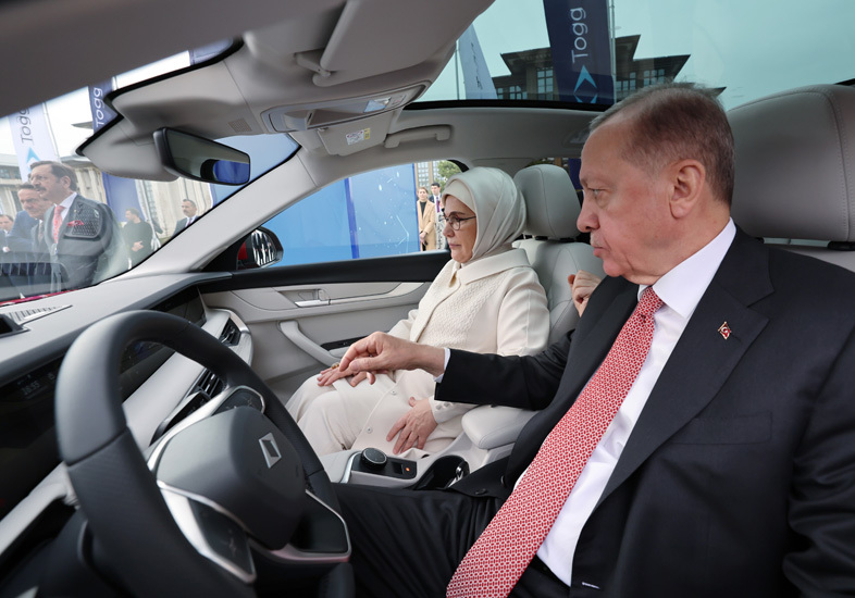 President Erdogan Takes Delivery Of Turkey’s First Togg T10X Electric ...