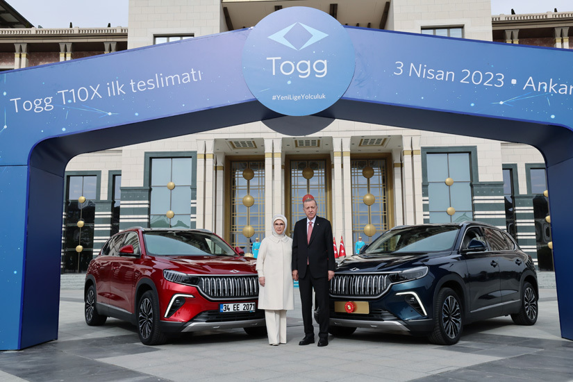 President Erdogan Takes Delivery Of Turkey’s First Togg T10X Electric ...