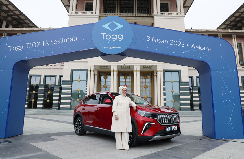 President Erdogan Takes Delivery Of Turkey’s First Togg T10X Electric ...