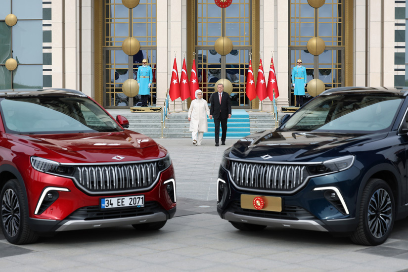 President Erdogan Takes Delivery Of Turkey’s First Togg T10X Electric ...