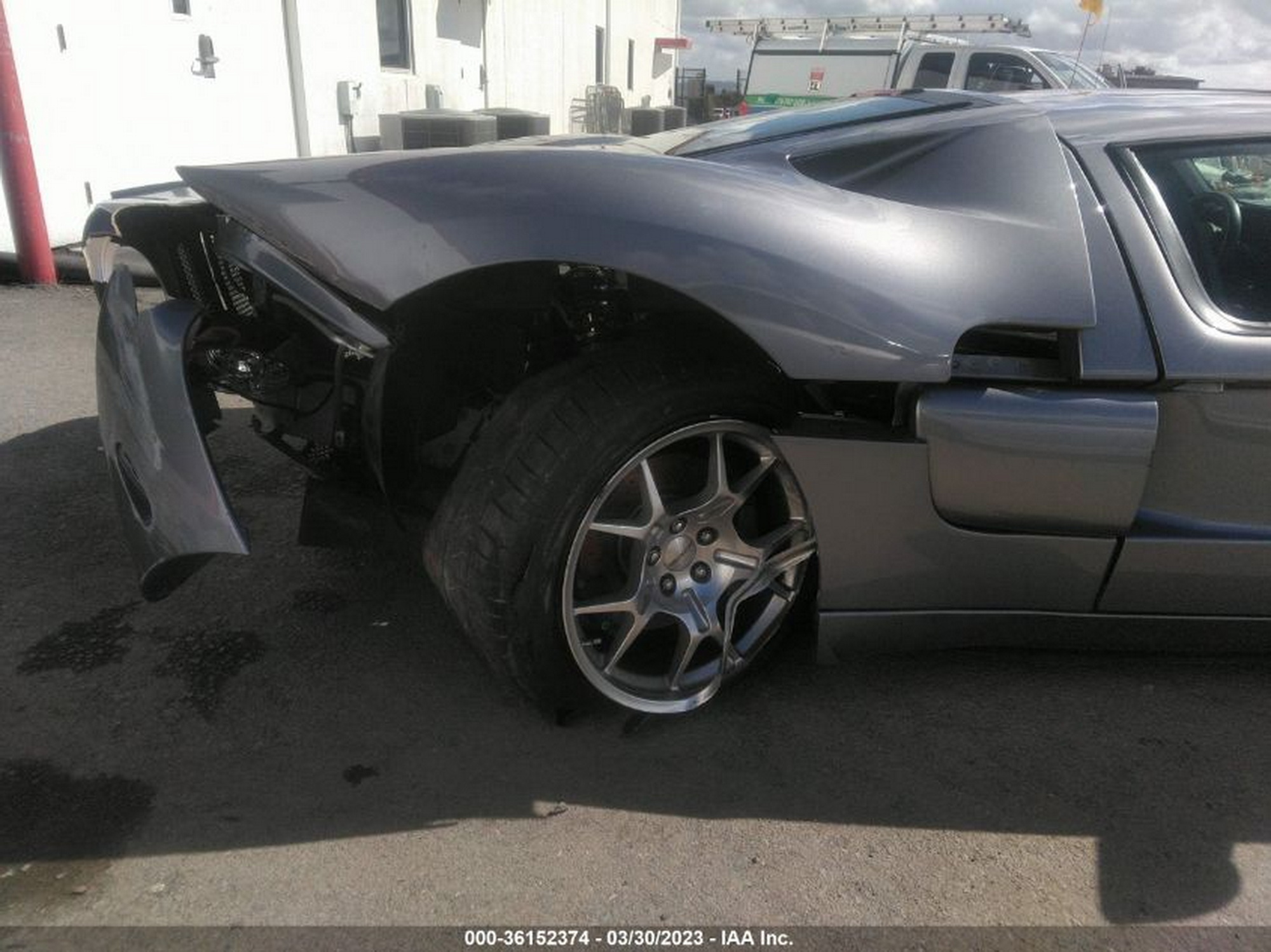 Wrecked 2006 Ford GT For Sale: A Project For Brave Buyers Or Lost Cause ...