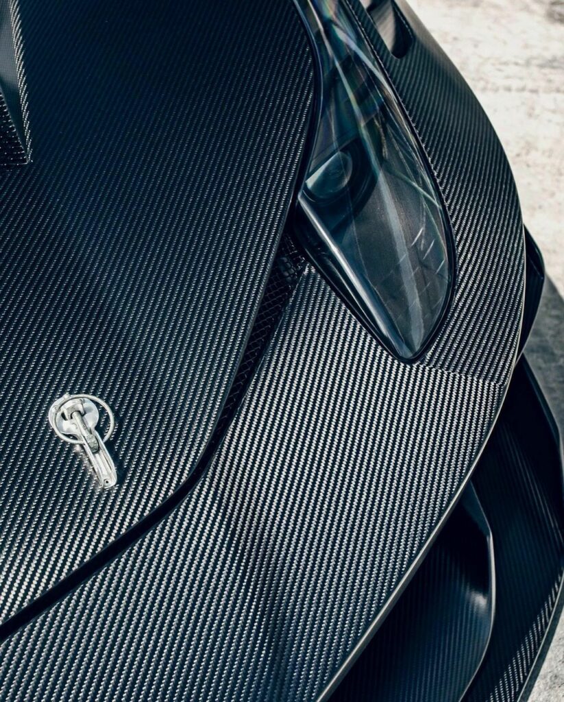 Liberty Walk’s New Carbon Fiber Ferrari 458 Challenge Looks Sinister ...