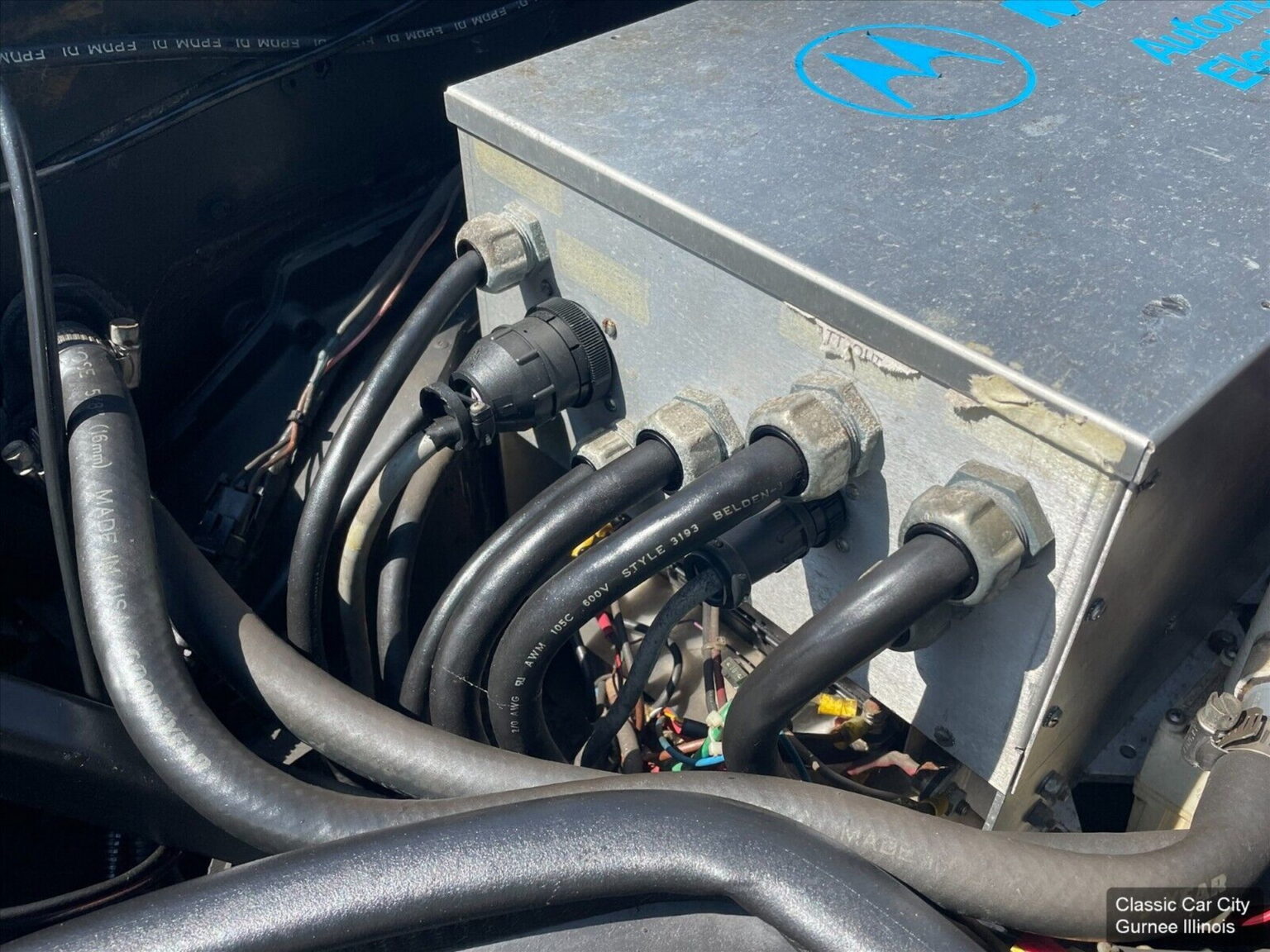 The First Electric Corvette Was A Secret Motorola Prototype That’s ...