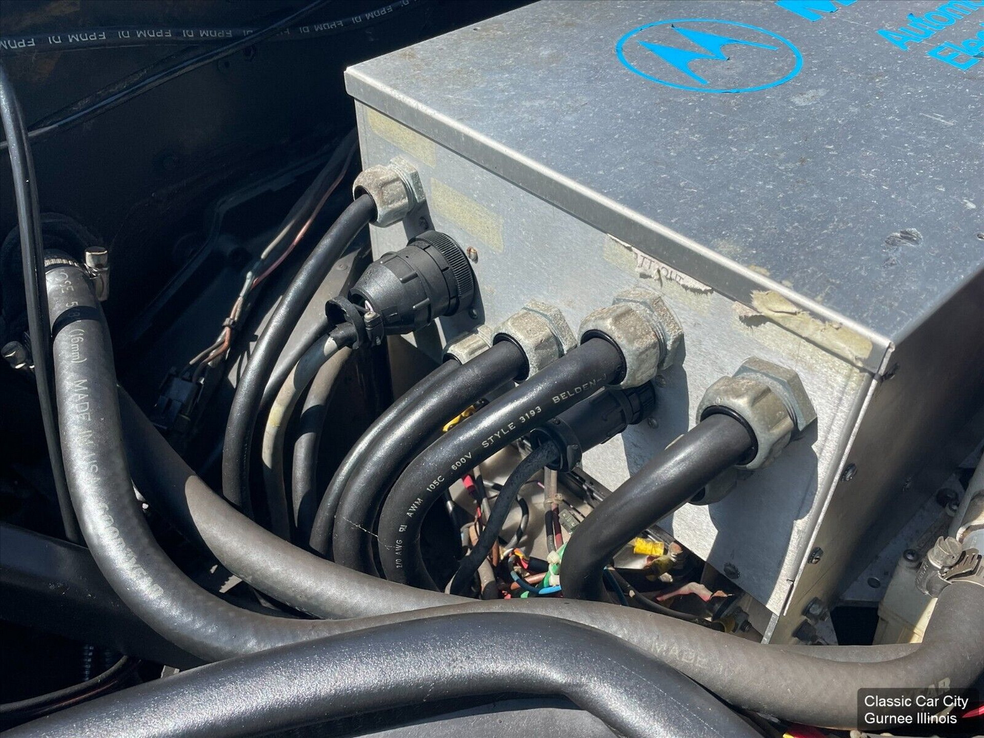 The First Electric Corvette Was A Secret Motorola Prototype That’s ...