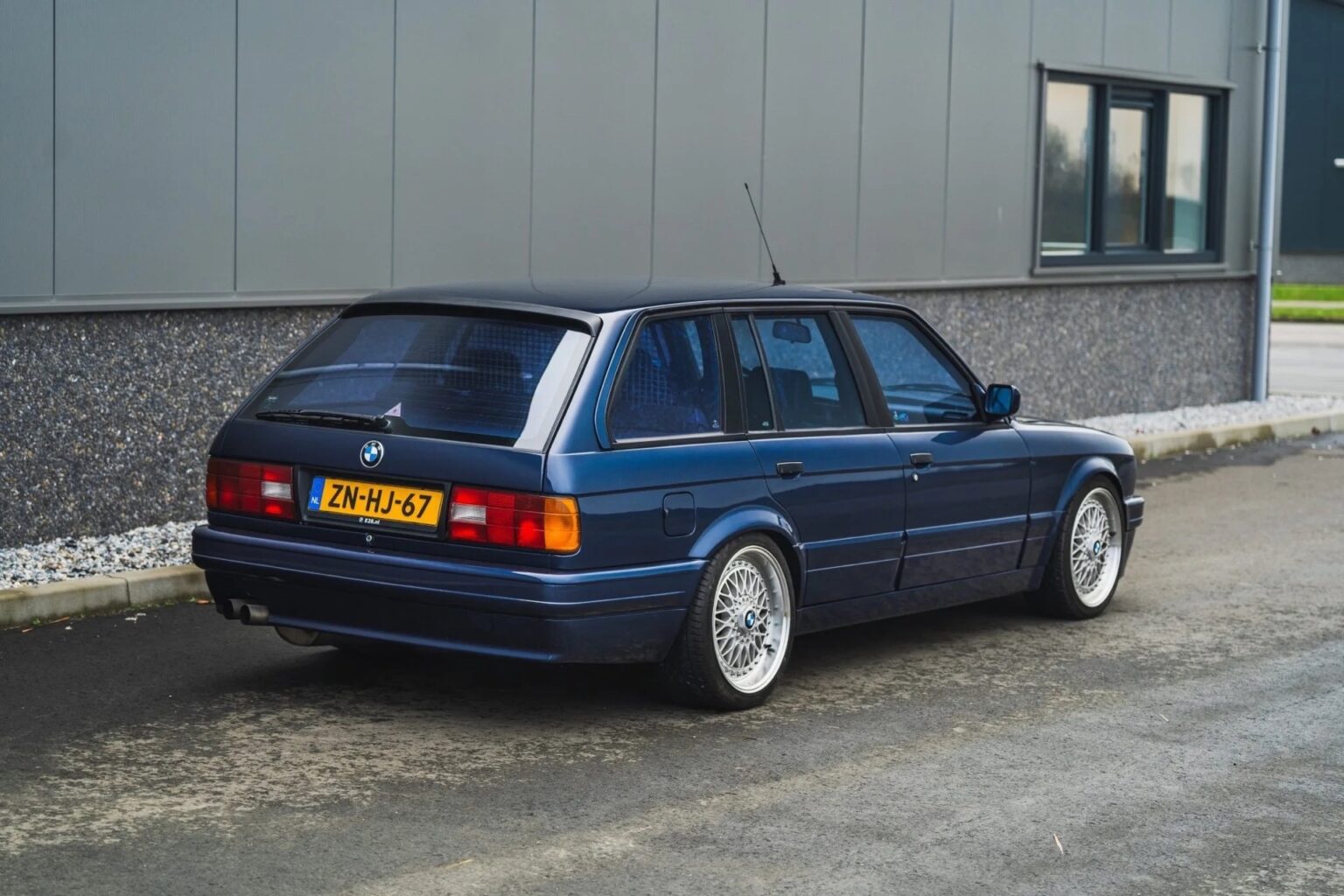 This Engine Swapped E30 Touring Really Tickles Our Fancy | Carscoops