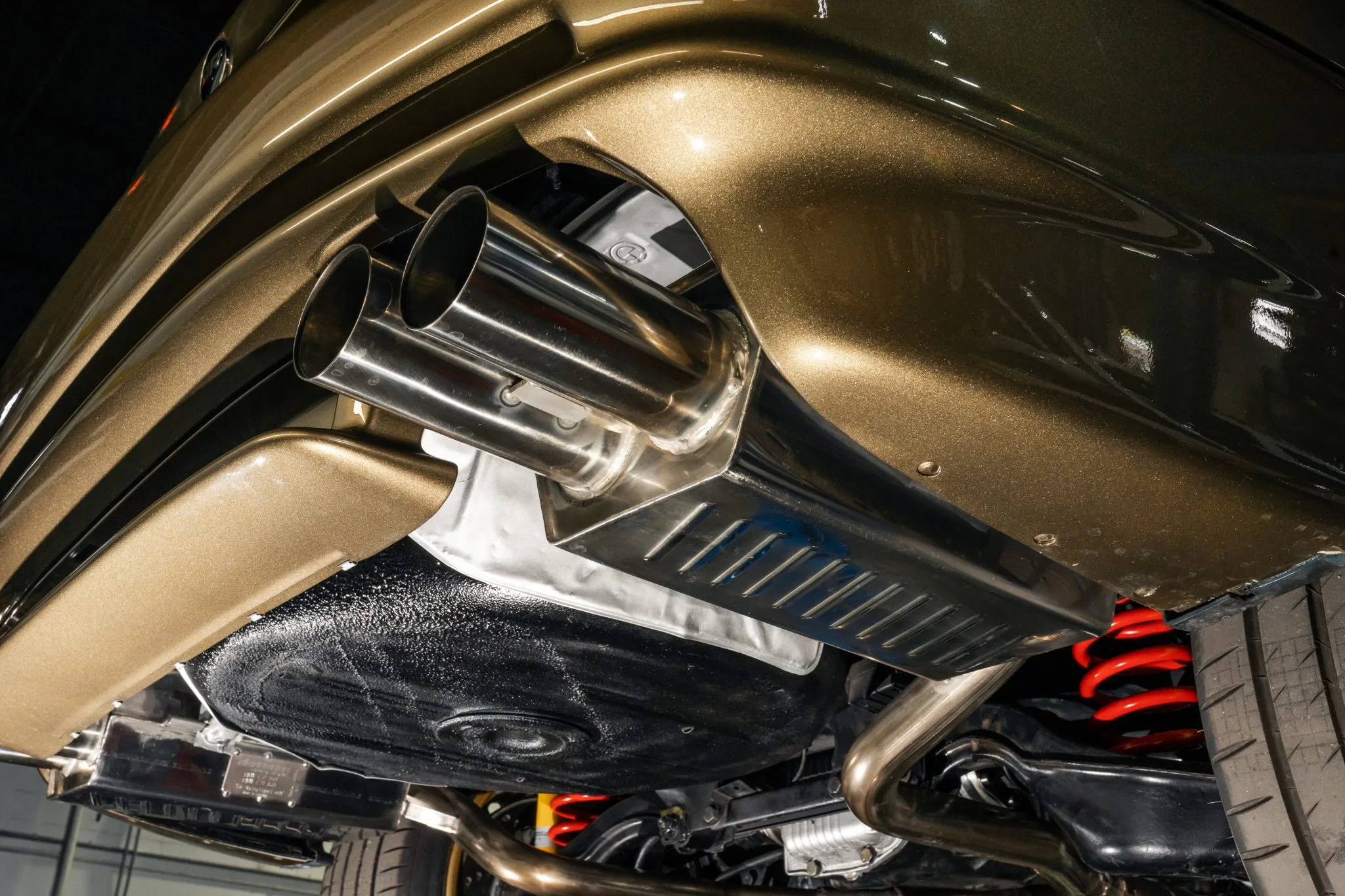 This Custom BMW 850i Failed To Sell Despite A Bid Of $227,000 | Carscoops