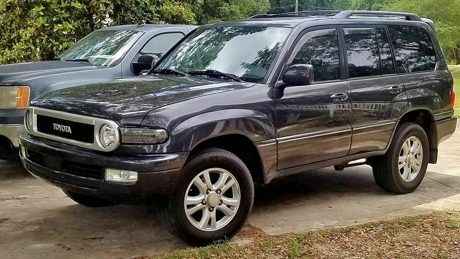 Something Is Off With This Lexus LX But I Can’t Put My Finger On It ...
