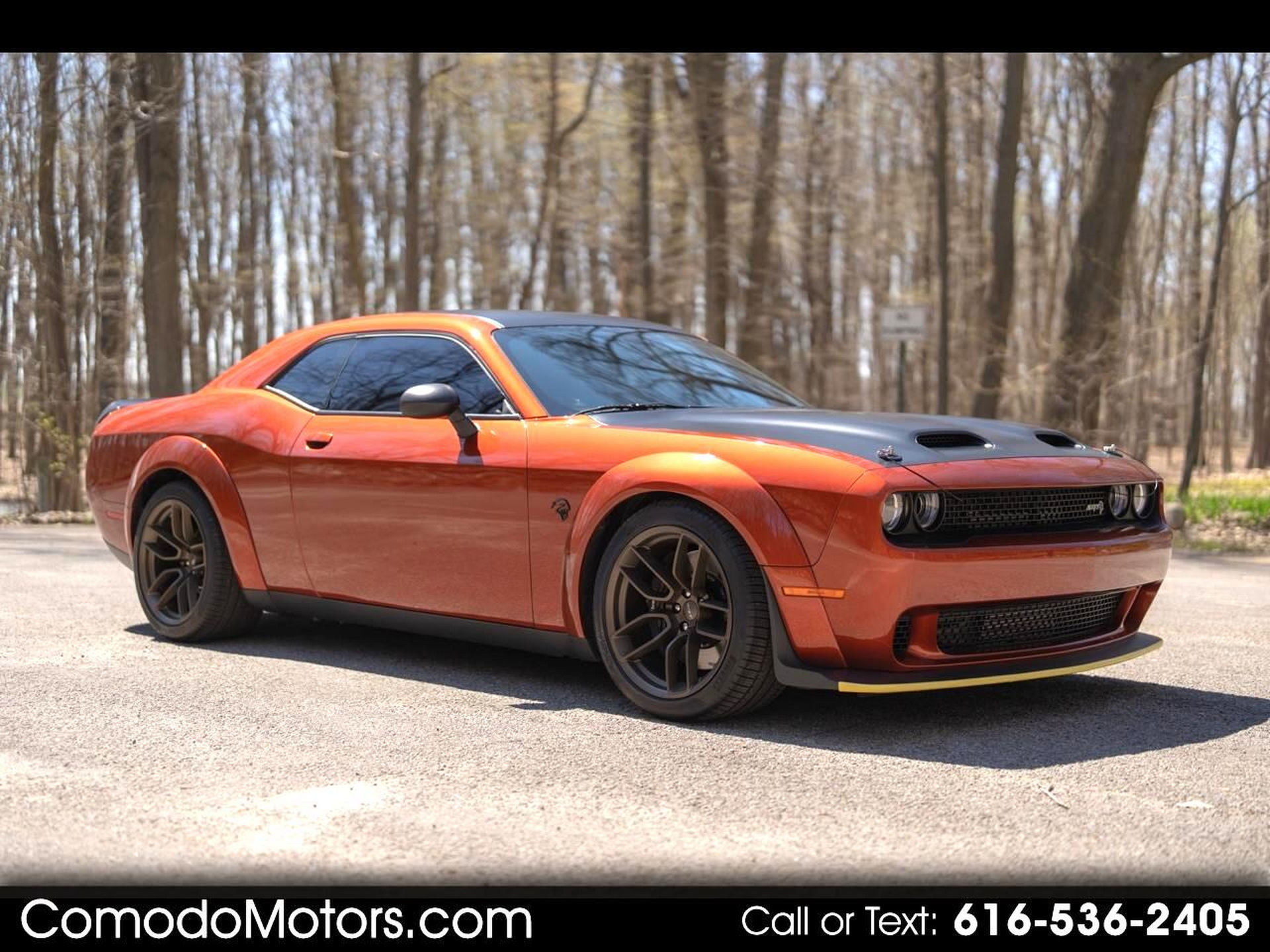 Watch Thieves Swipe $130k Dodge Challenger Hellcat Redeye From Dealer ...