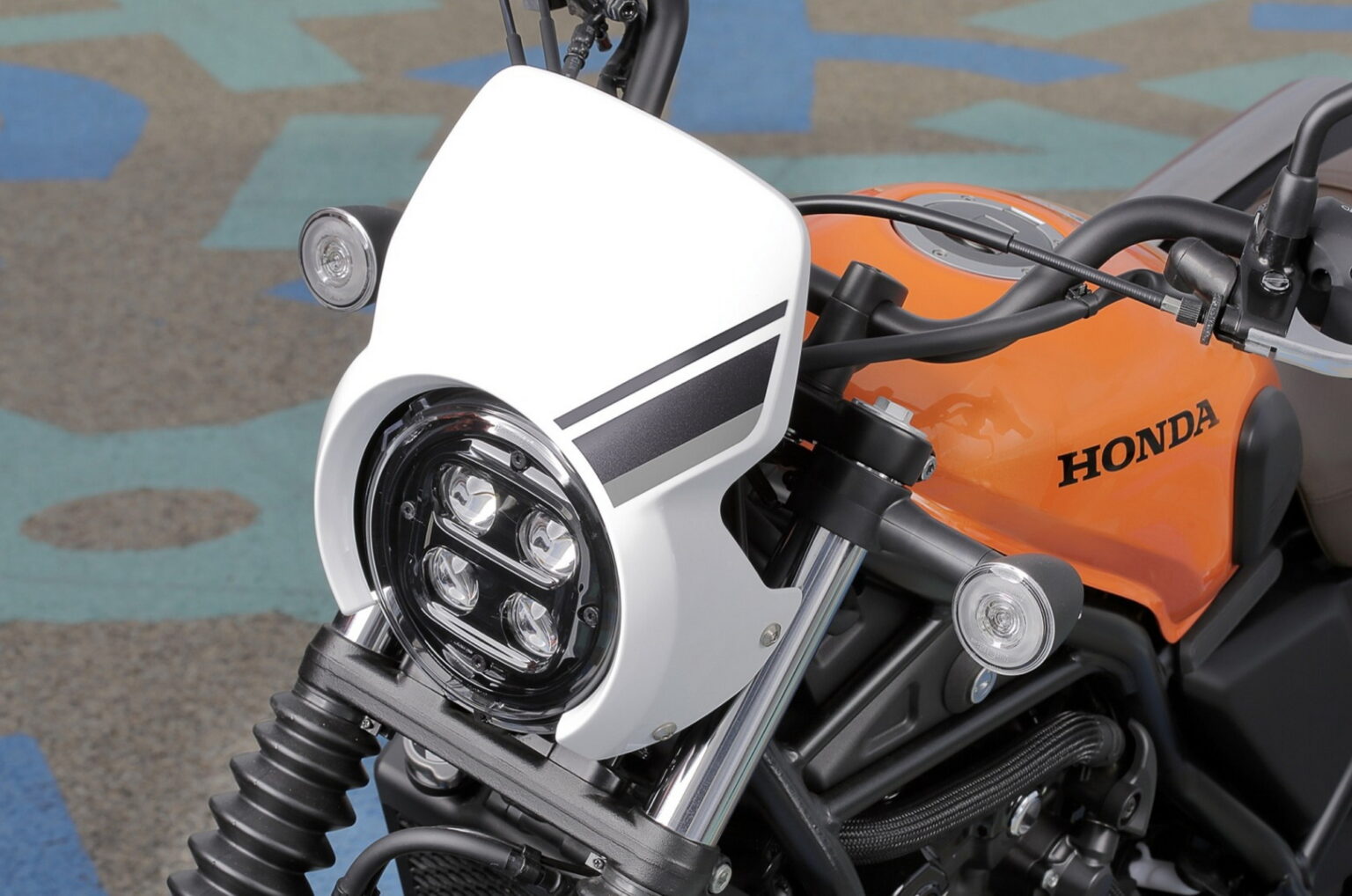 Honda Updates American Motorcycle Offerings With Retro SCL500 Scrambler ...