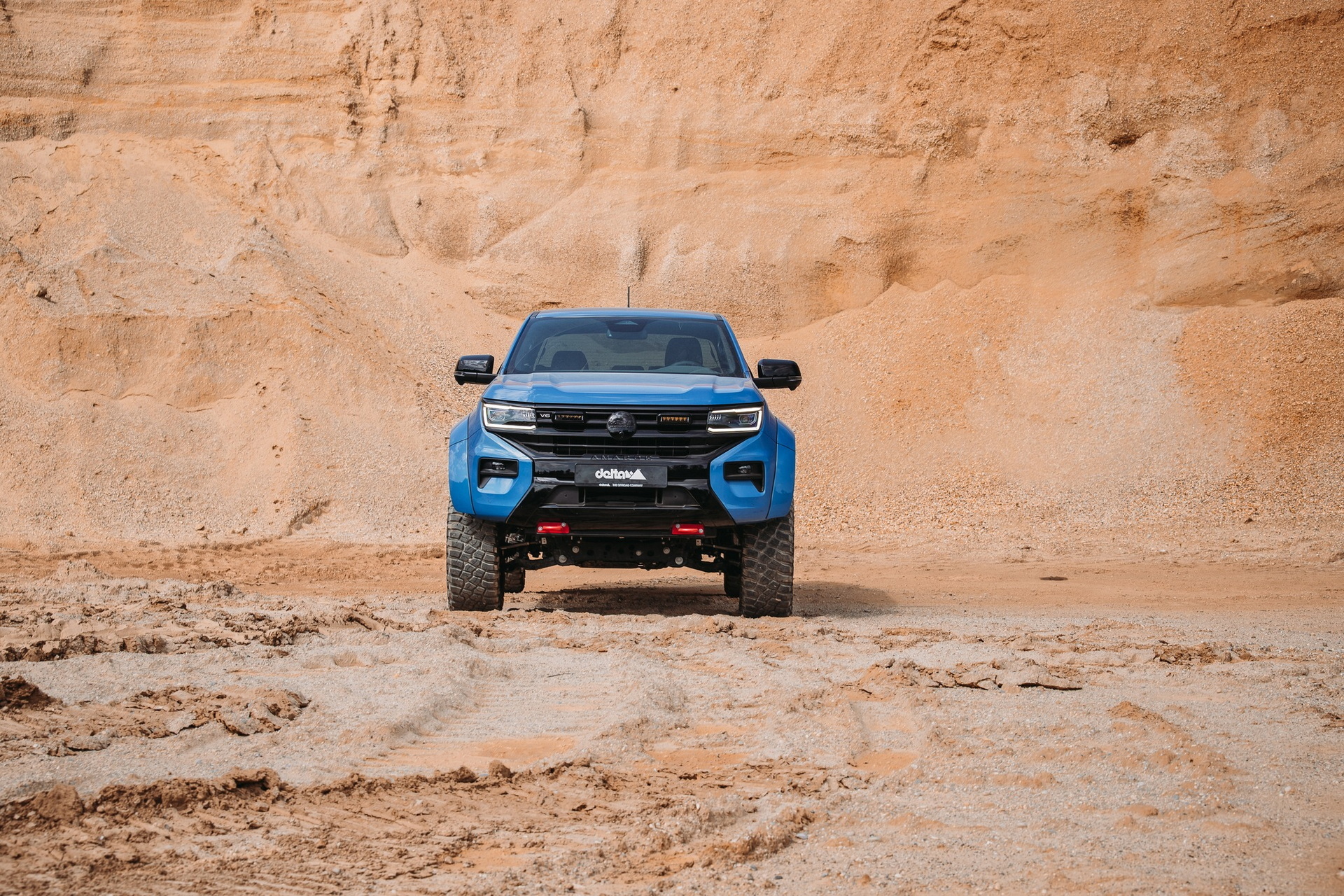 VW Amarok Enters Beast Mode With Wide Fenders And Massive Ground ...