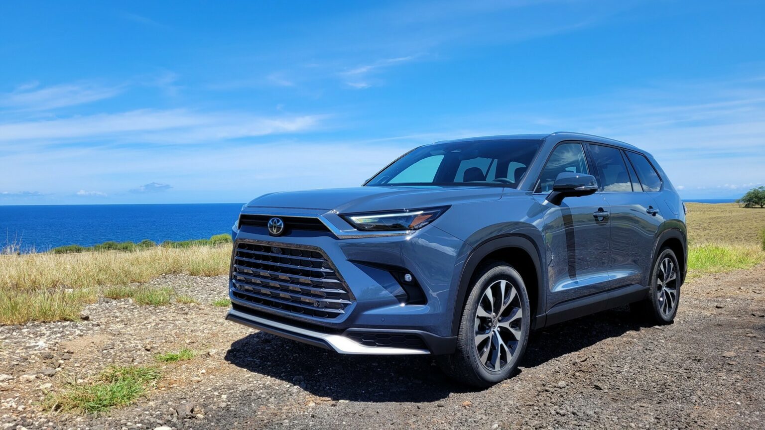 Review: The 2024 Toyota Grand Highlander Is A Jack Of All Trades ...