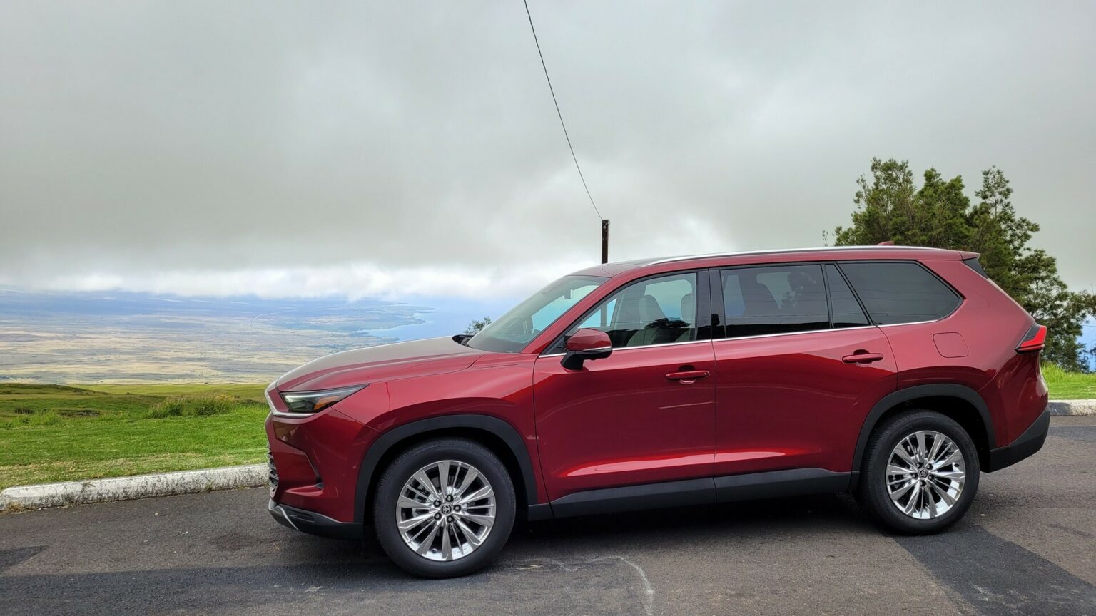 Review: The 2024 Toyota Grand Highlander Is A Jack Of All Trades ...