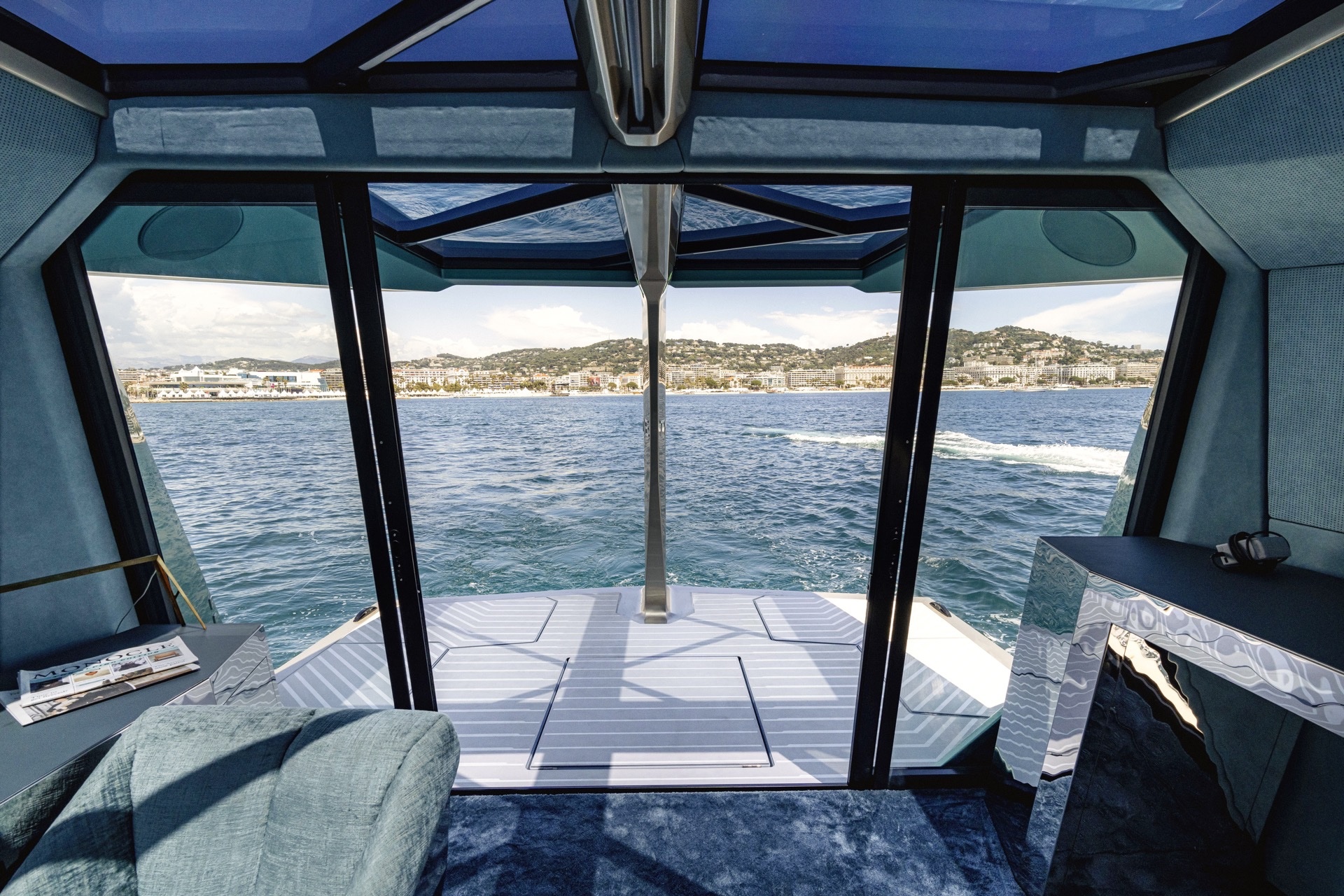 BMW i-Powered Electric Boat ‘The ICON’ Takes Car-Inspired Luxury To A ...