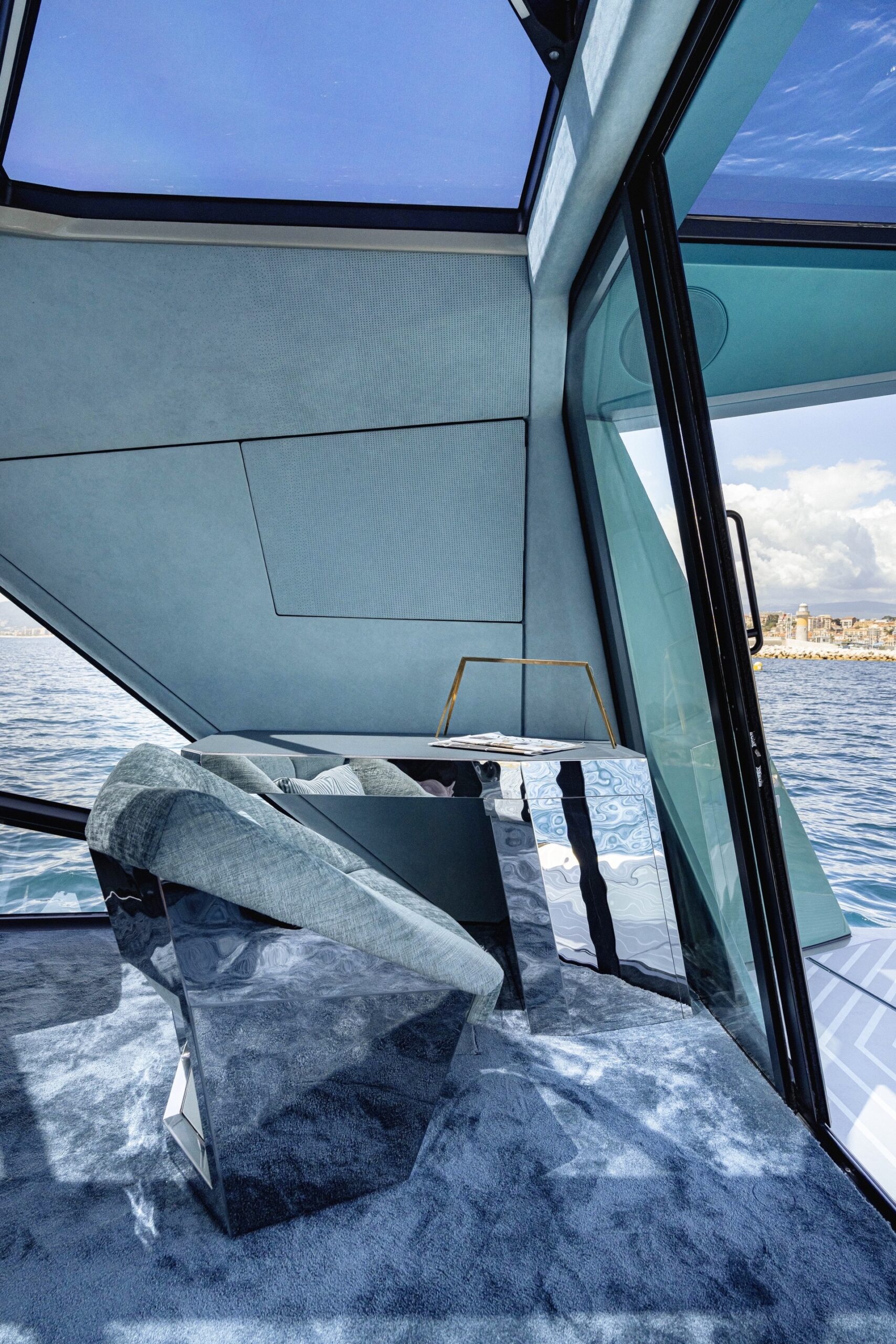 BMW i-Powered Electric Boat ‘The ICON’ Takes Car-Inspired Luxury To A ...