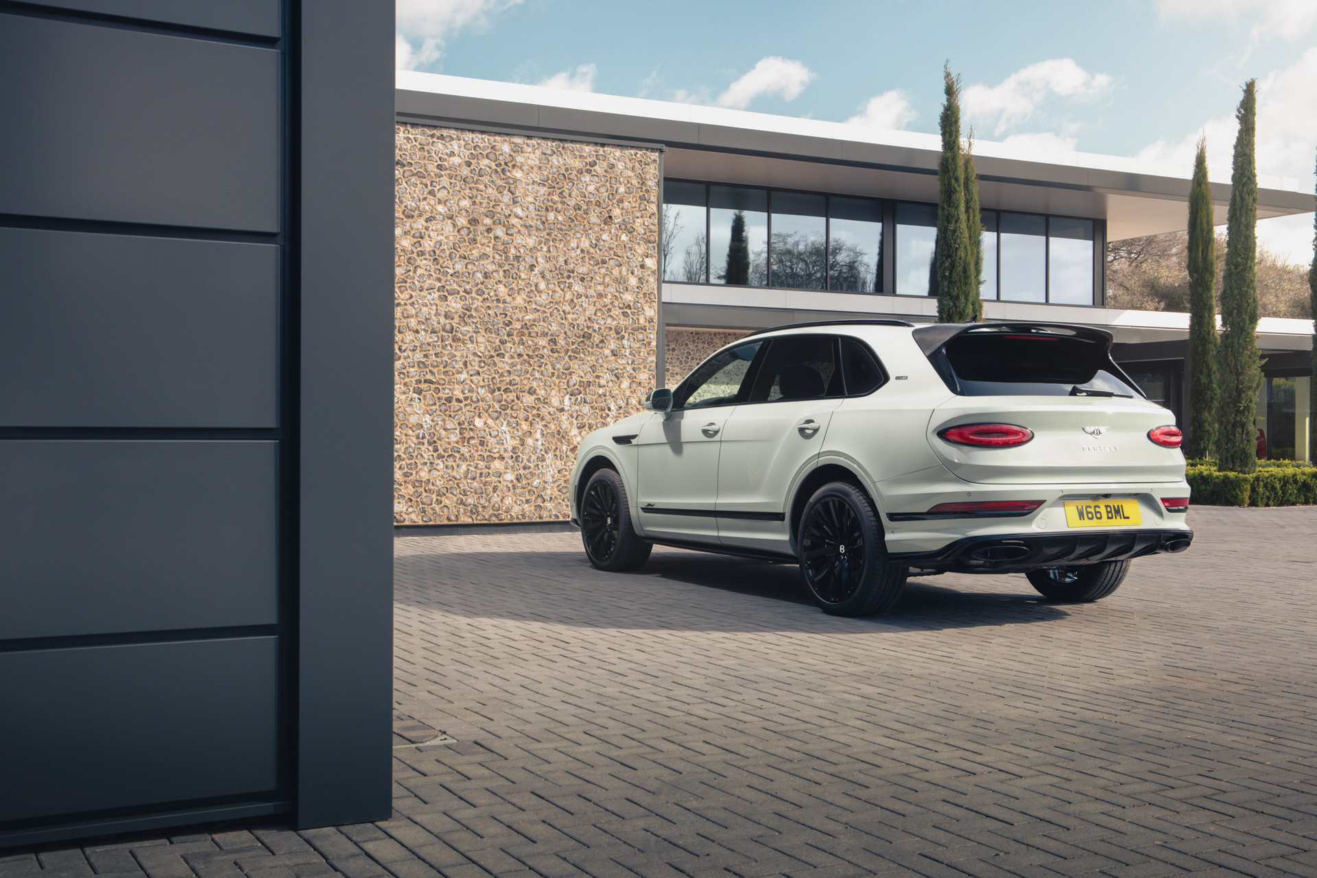Bentley Salutes W12 Engine With Speed Edition 12 Models, Gives Each ...