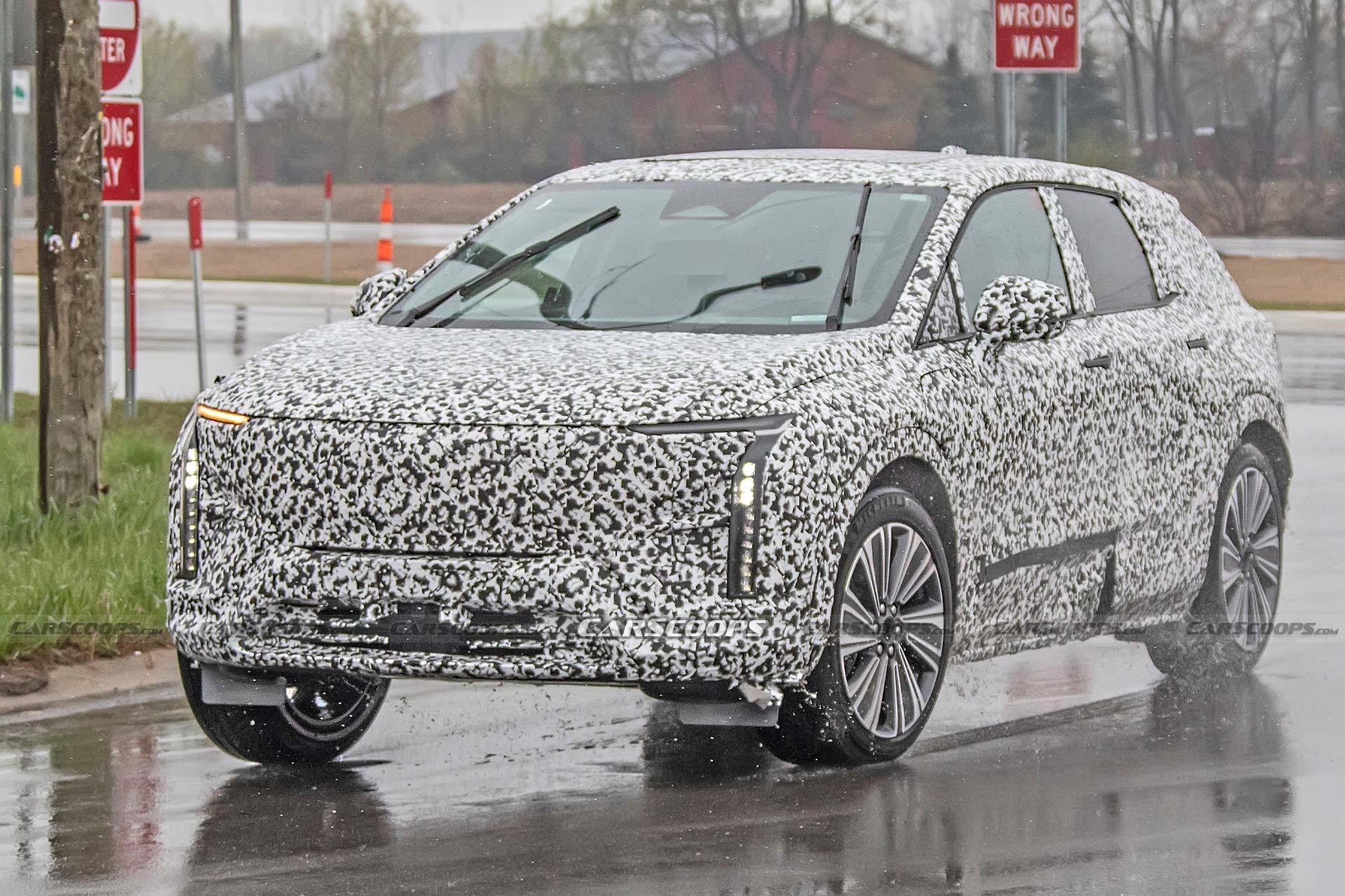 2024 Cadillac Optiq Breaks Cover As An Affordable Sub-Lyriq Electric ...