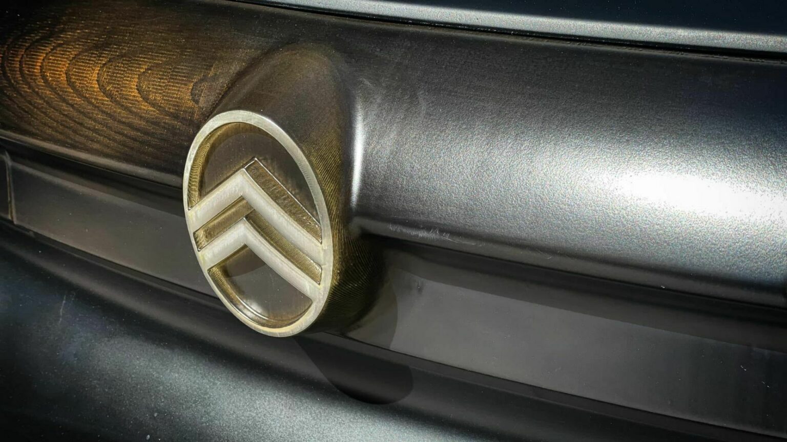 A Dad Had Castagna Milano Make An Aston Martin-Inspired Citroen Ami For ...