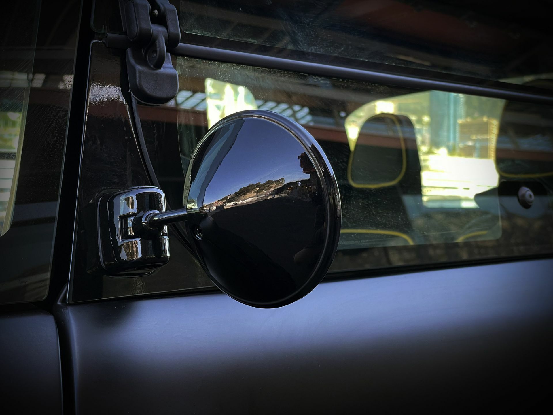 A Dad Had Castagna Milano Make An Aston Martin-Inspired Citroen Ami For ...