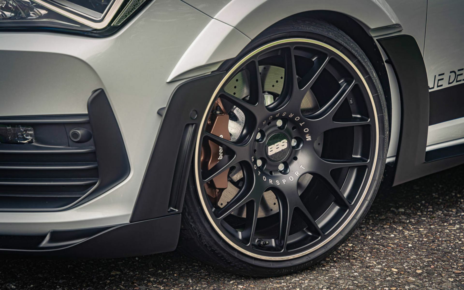 Cupra Leon Sports Tourer Spiced Up From JE Design With Wide Bodykit And ...