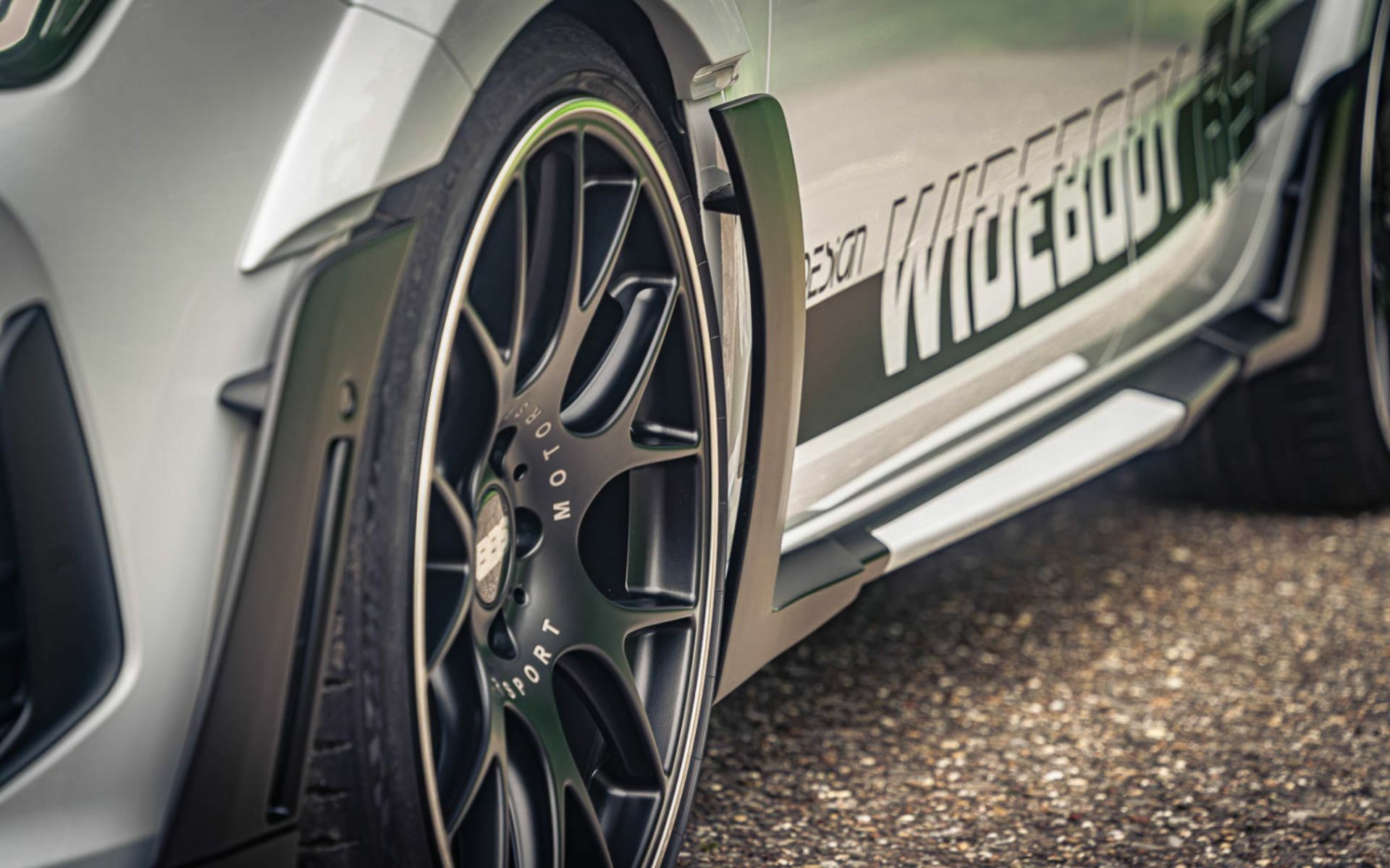 Cupra Leon Sports Tourer Spiced Up From JE Design With Wide Bodykit And ...