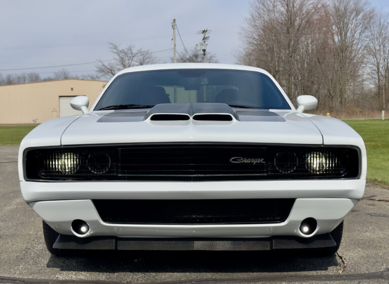 ExoMod Unleashes 1,000HP ’68 Charger Built From Modern Challenger ...