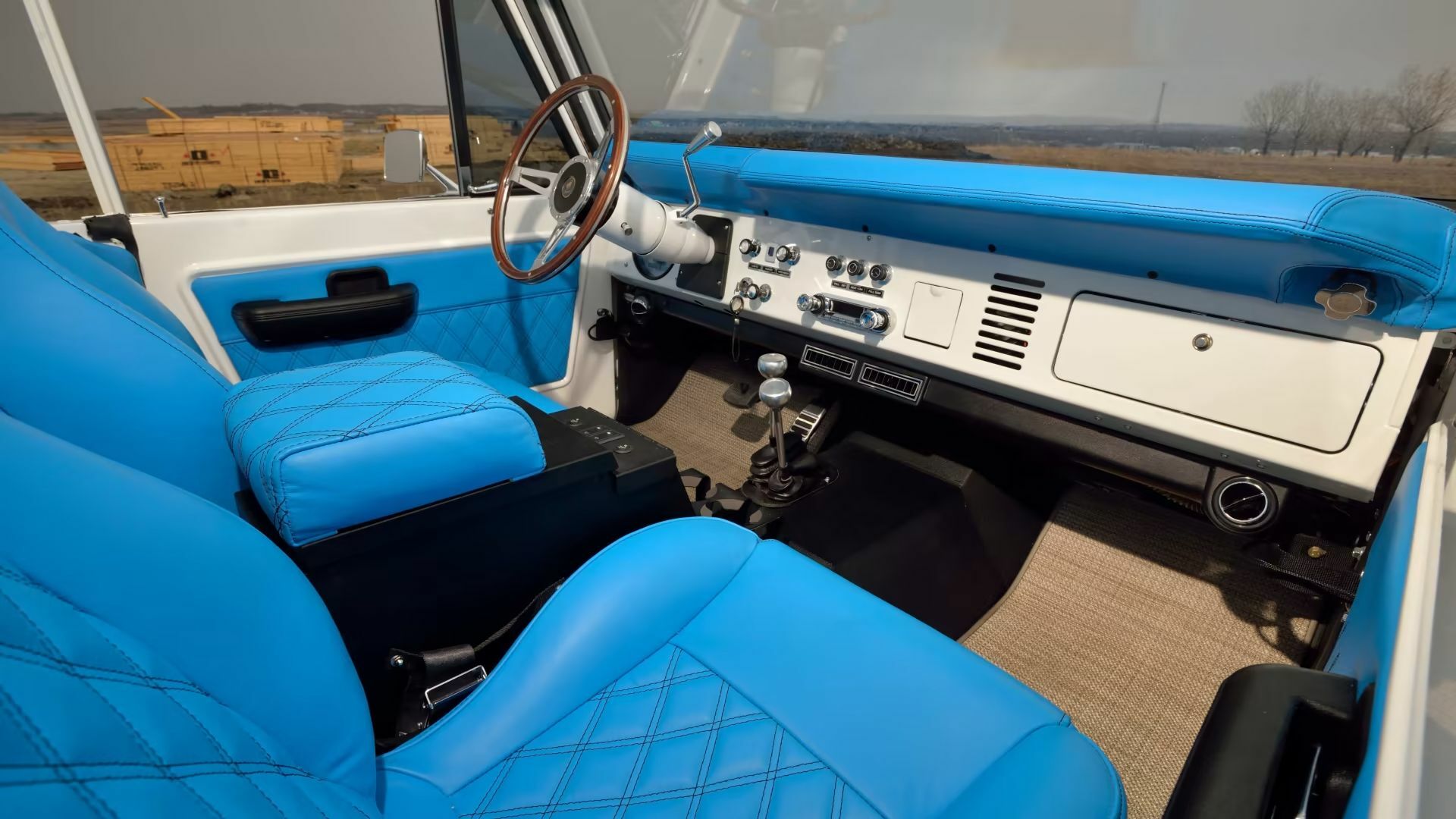 Classic Ford Bronco Restomod Blends Vintage Beauty With Modern Coyote ...