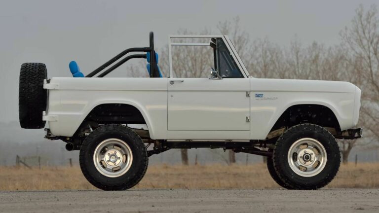 Classic Ford Bronco Restomod Blends Vintage Beauty With Modern Coyote ...