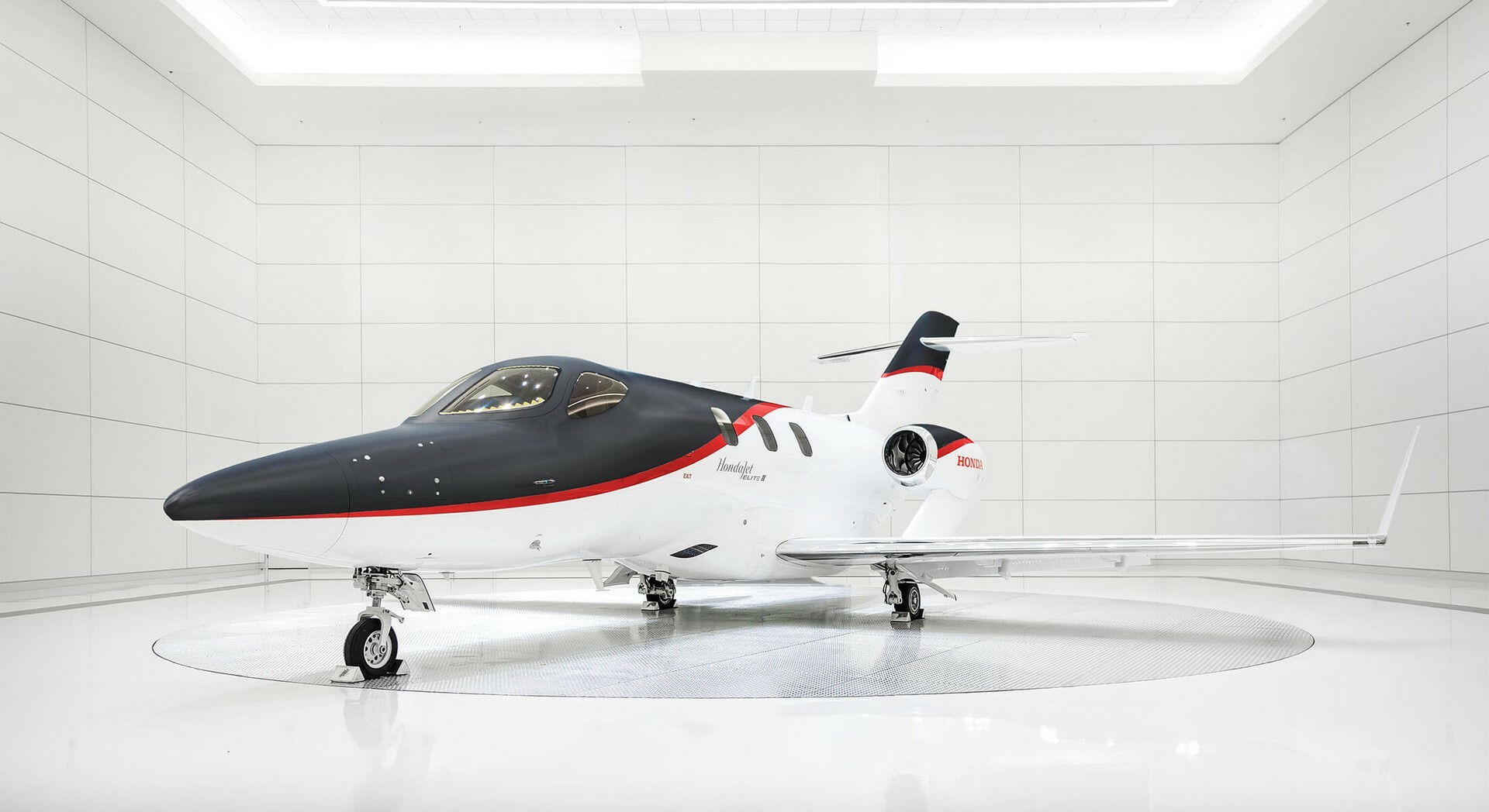 HondaJet Elite II Debuts With Classy Cabin And Autonomous Emergency ...