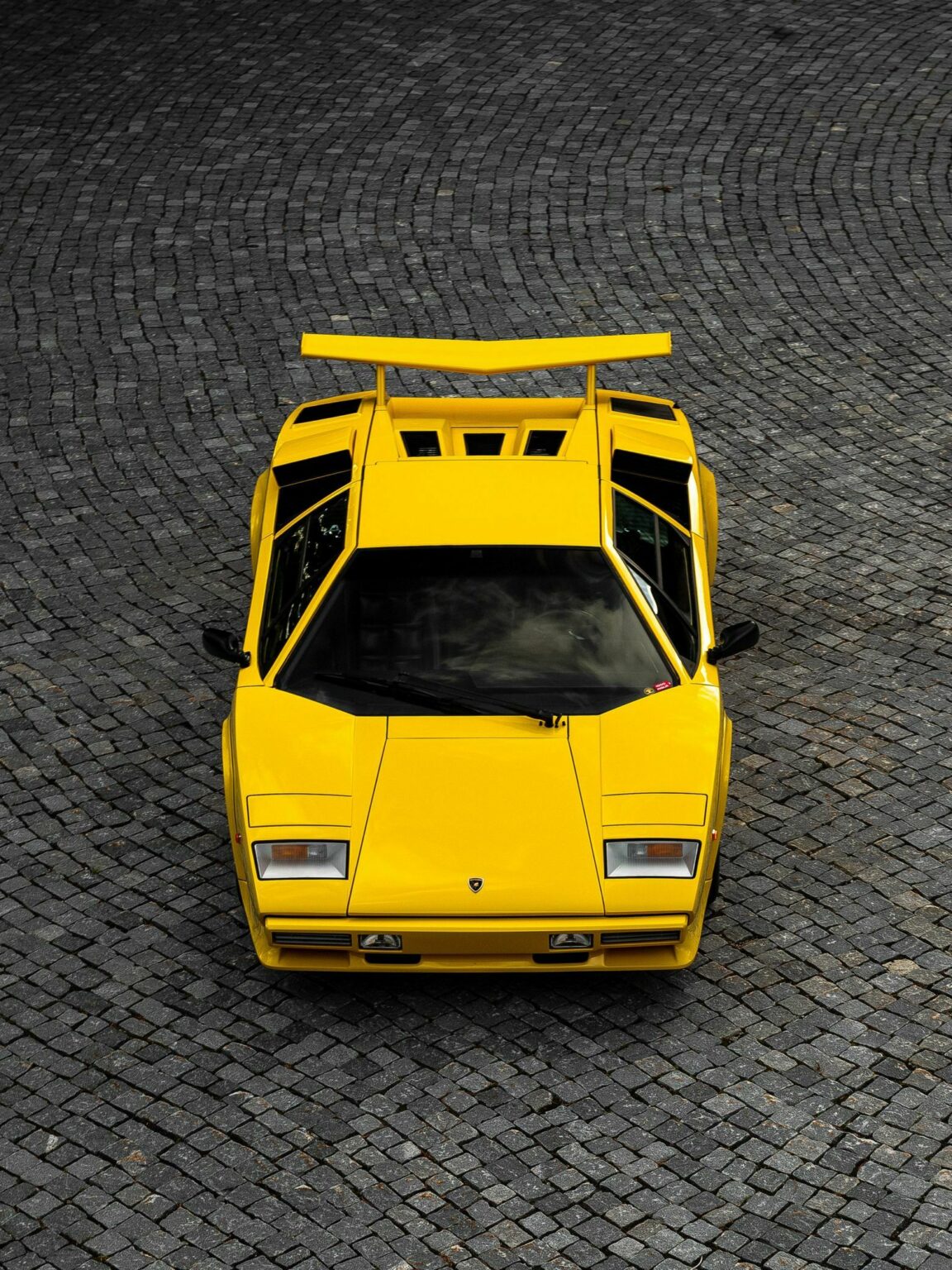 Gorgeous Lamborghini Countach 5000 QV Proves Yellow And Brown Can Work ...