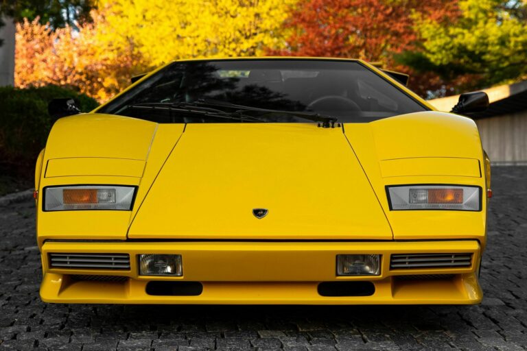 Gorgeous Lamborghini Countach 5000 QV Proves Yellow And Brown Can Work ...