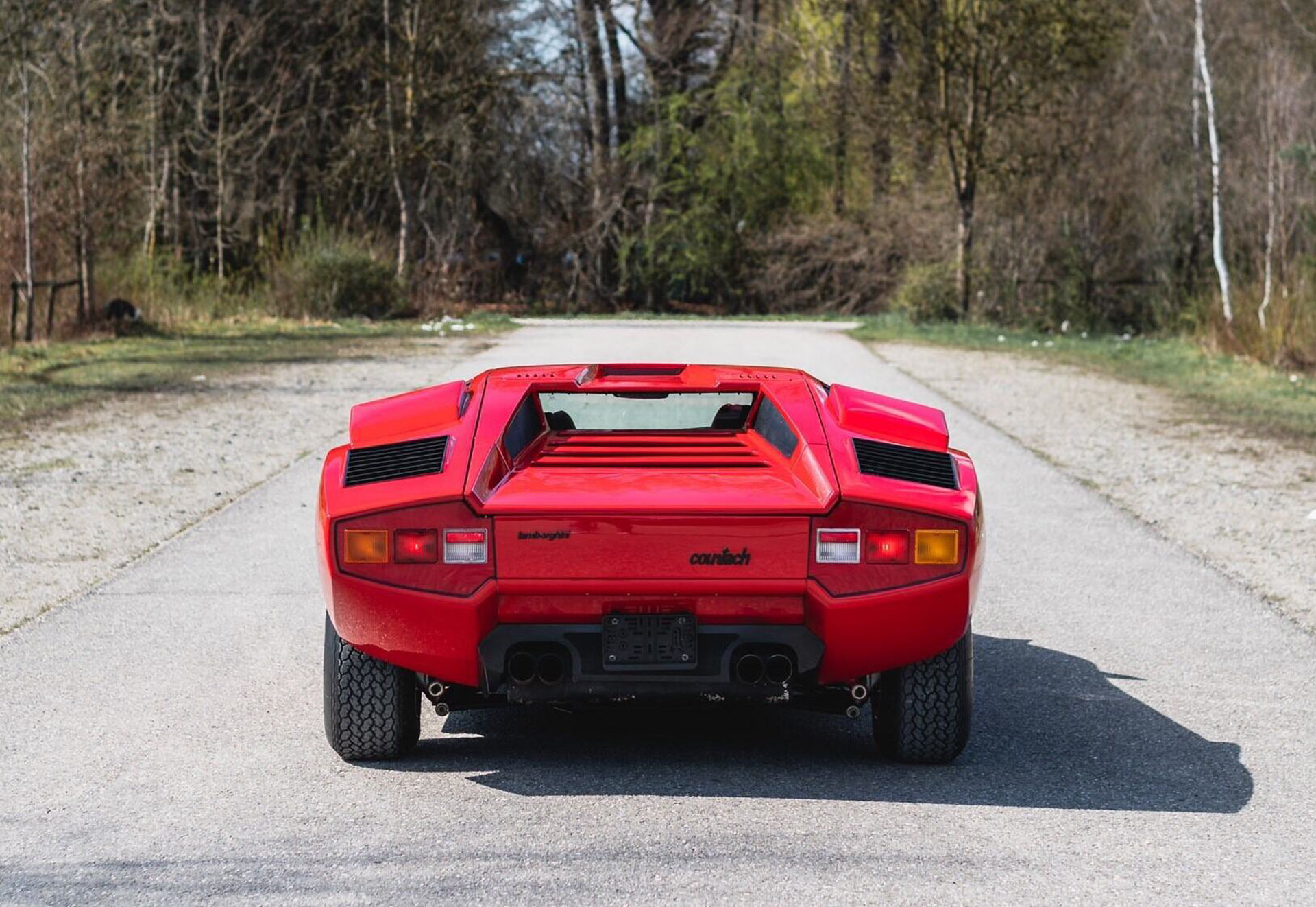 I Am Sale-ing: Rod Stewart’s Rare Lamborghini Countach Periscopo Heads ...