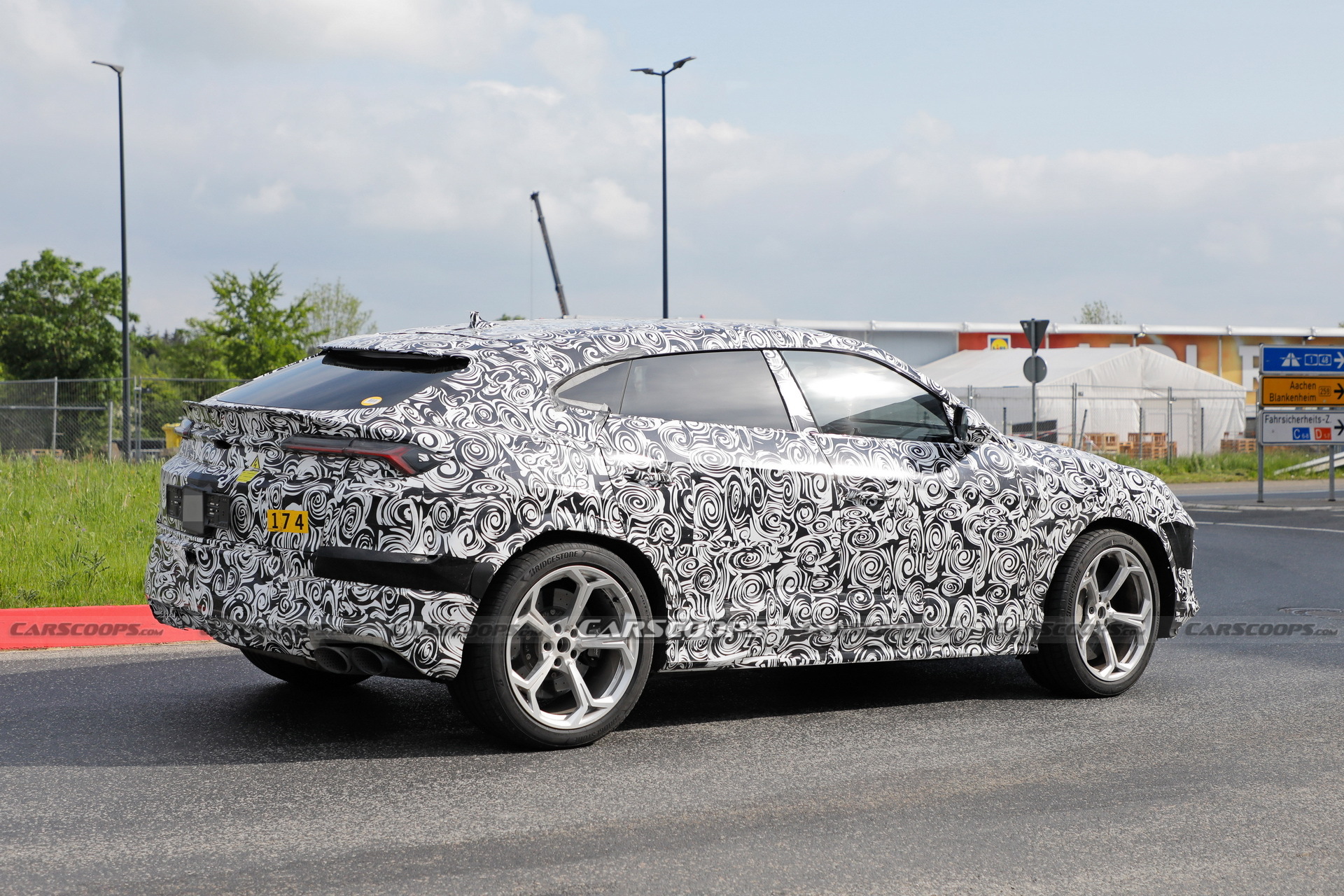 Lamborghini Urus PHEV To Finally Launch Next Year With An Estimated 800 ...