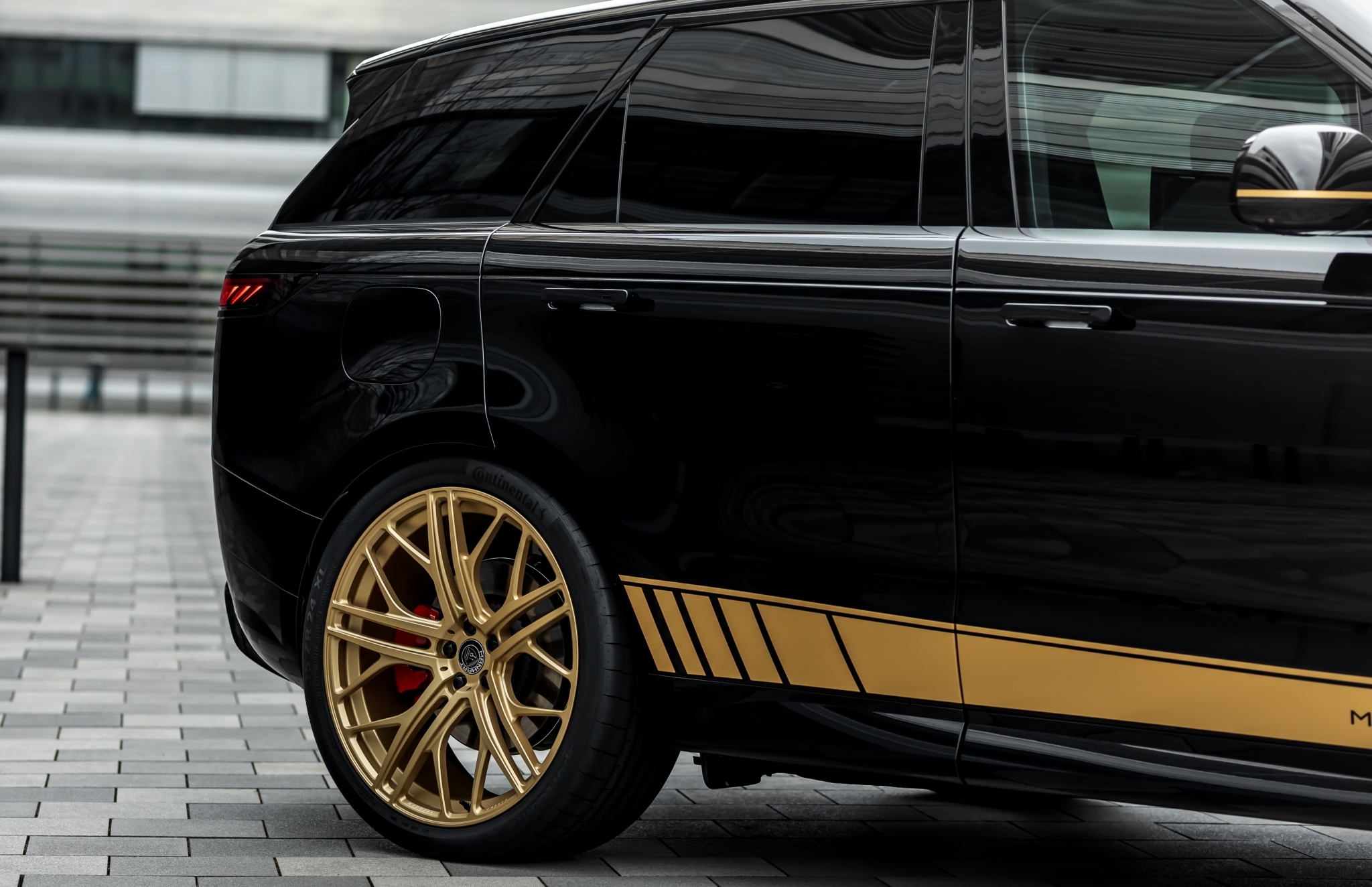 Manhart’s Sport SV 650 Is A Very Special Range Rover Sport | Carscoops