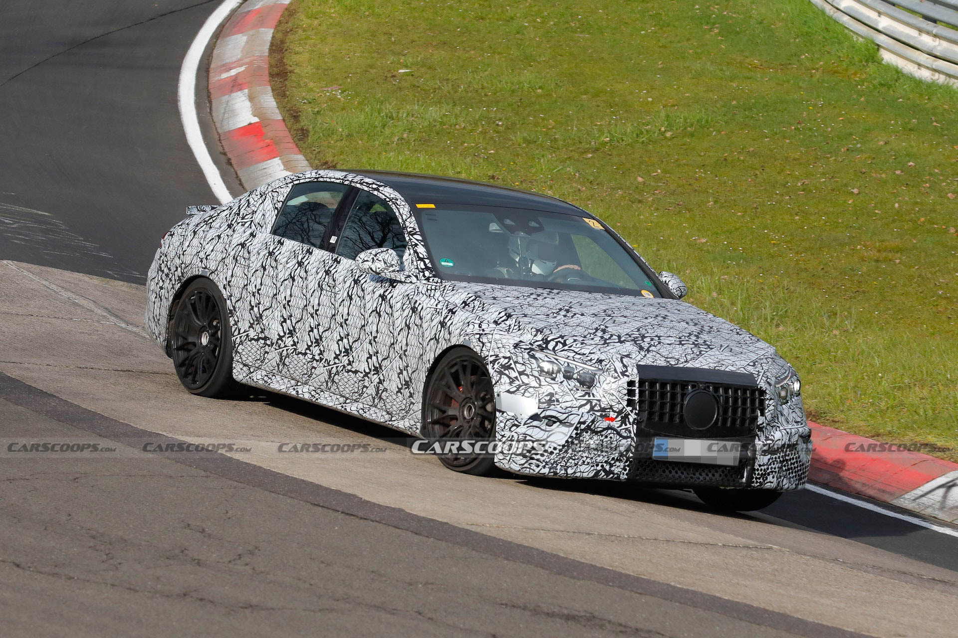 Hooning The AMG E53 PHEV Looks Like Green Heaven At The Green Hell ...