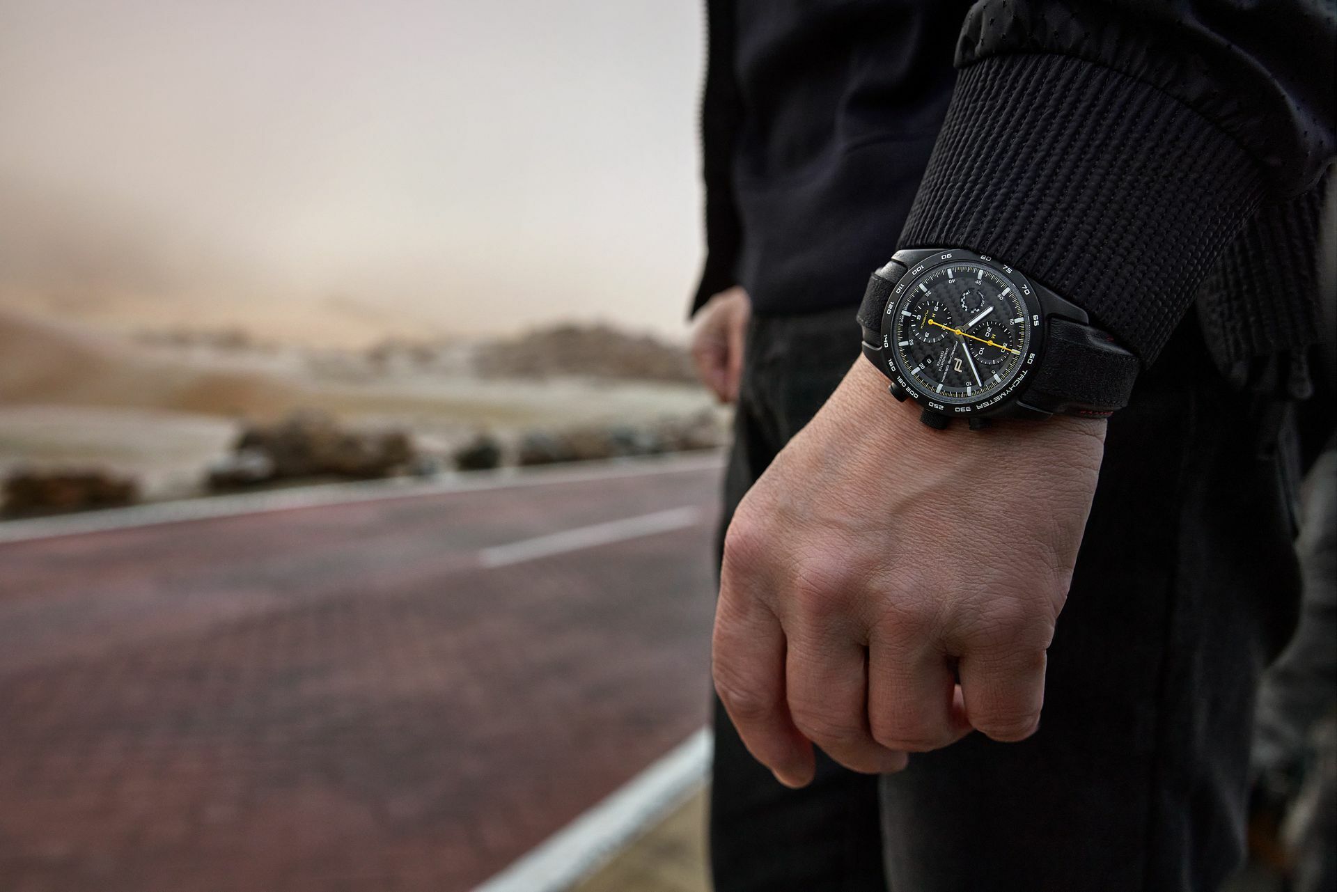 Porsche Design Made An $8,000 Watch Exclusively For 718 Spyder RS ...