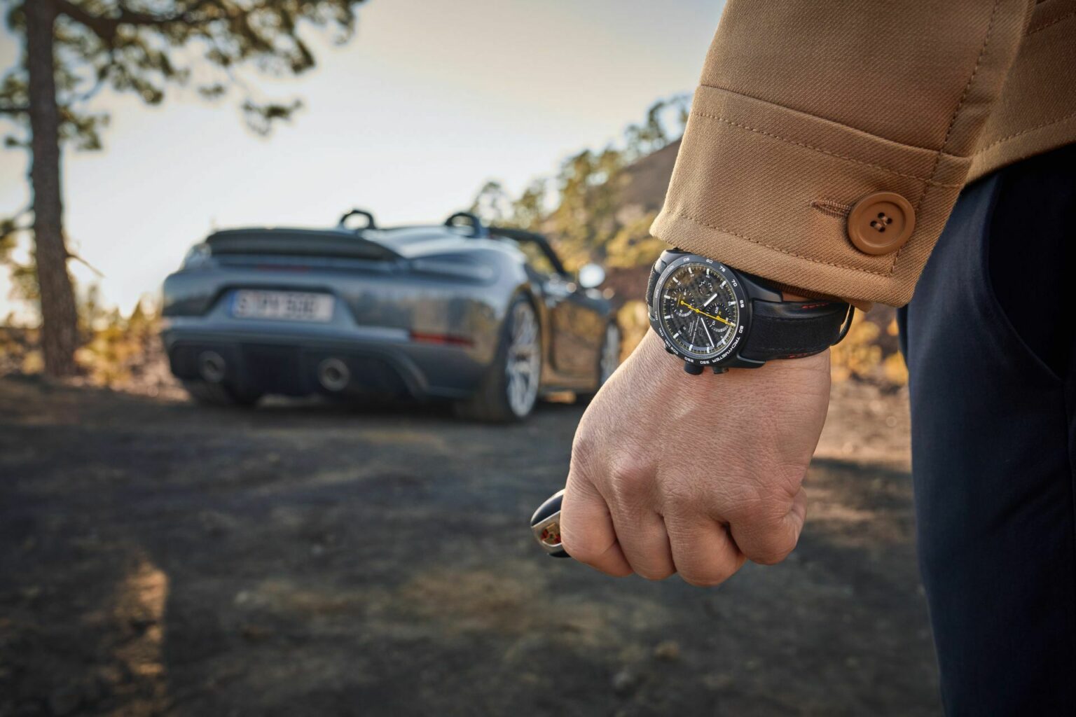 Porsche Design Made An $8,000 Watch Exclusively For 718 Spyder RS ...
