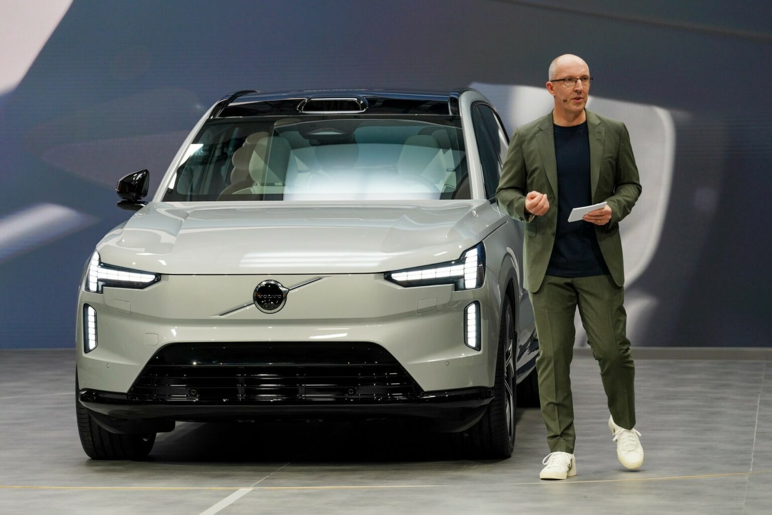 Bentley Taps Former Volvo Design Boss To Lead Them Into The Electric ...