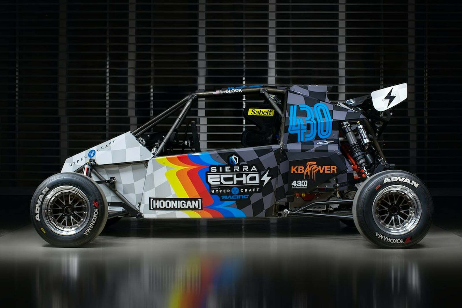 Ken Block’s Wife Lucy Racing Up Pikes Peak With Sierra Echo EV Buggy ...