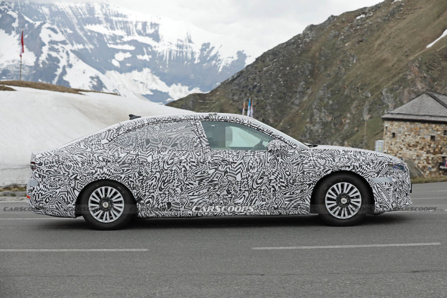2024 Skoda Superb Sedan Shows Off Its Huge Wheelbase As The Passat’s ...
