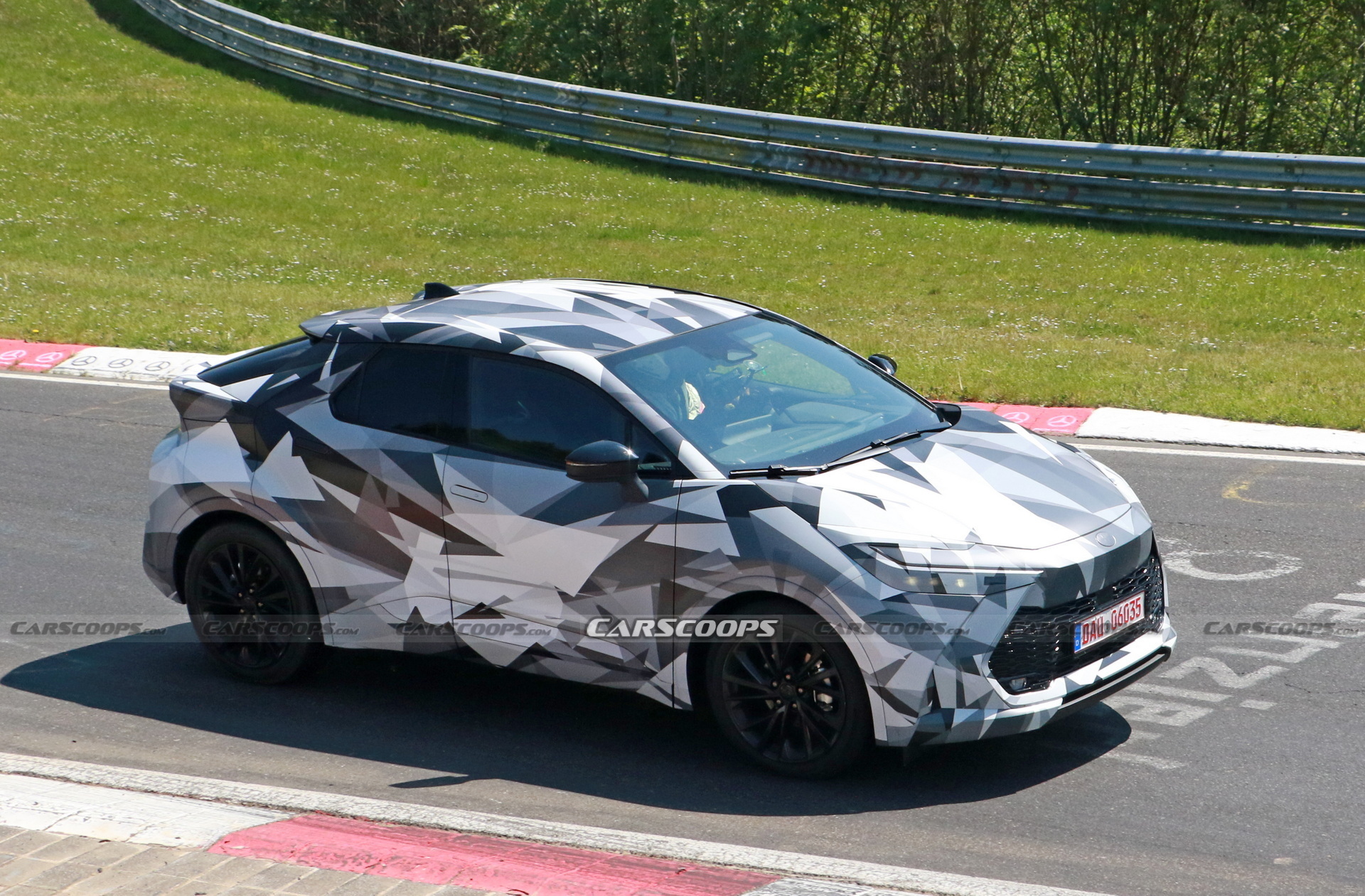 2024 Toyota C-HR: Everything We Know About The Edgy SUV We’re Missing ...