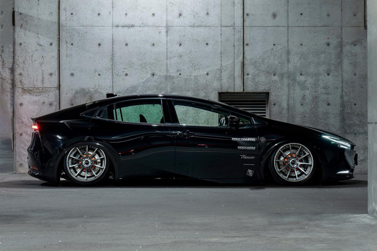 Japanese Tuner Unleashes The 2023 Toyota Prius’ Wild Side | Carscoops
