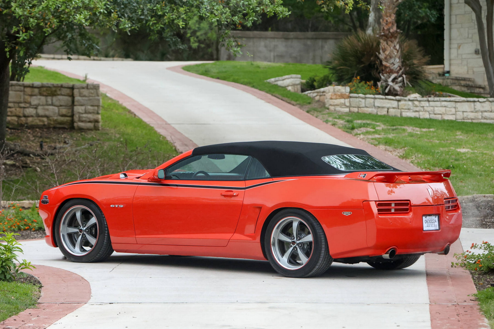 6T9 GTO Convertible Is A 2013 Chevy Camaro Masquerading As A Pontiac ...