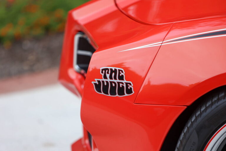 6T9 GTO Convertible Is A 2013 Chevy Camaro Masquerading As A Pontiac ...