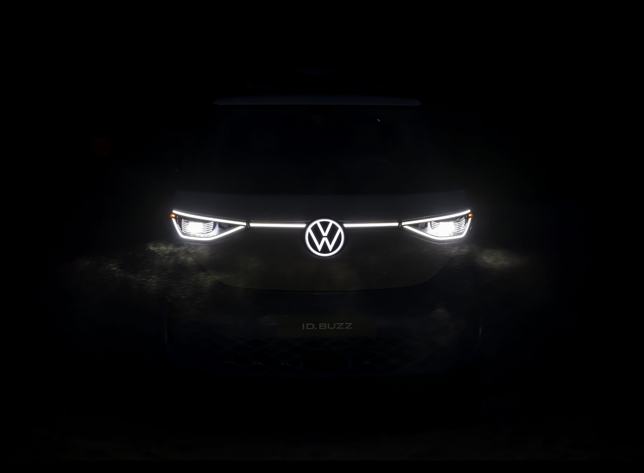 This Is Our Final Glimpse Of America’s VW ID. Buzz Before Its Debut ...