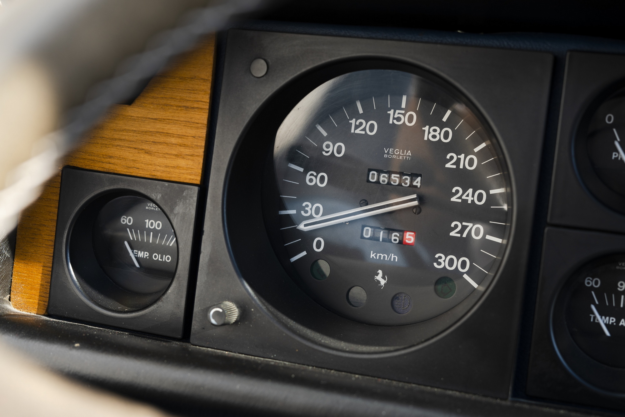 This Beach Bodied Ferrari 365 GTC/4 Is The Ultimate Summer Flex | Carscoops