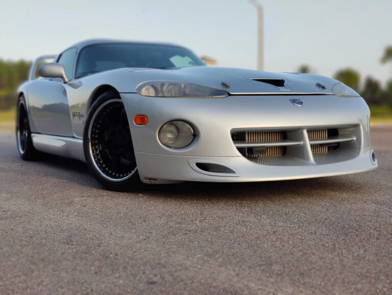 This Dodge Viper GTS ACR Has A Hennessey Upgrade Plus Twin Turbos ...