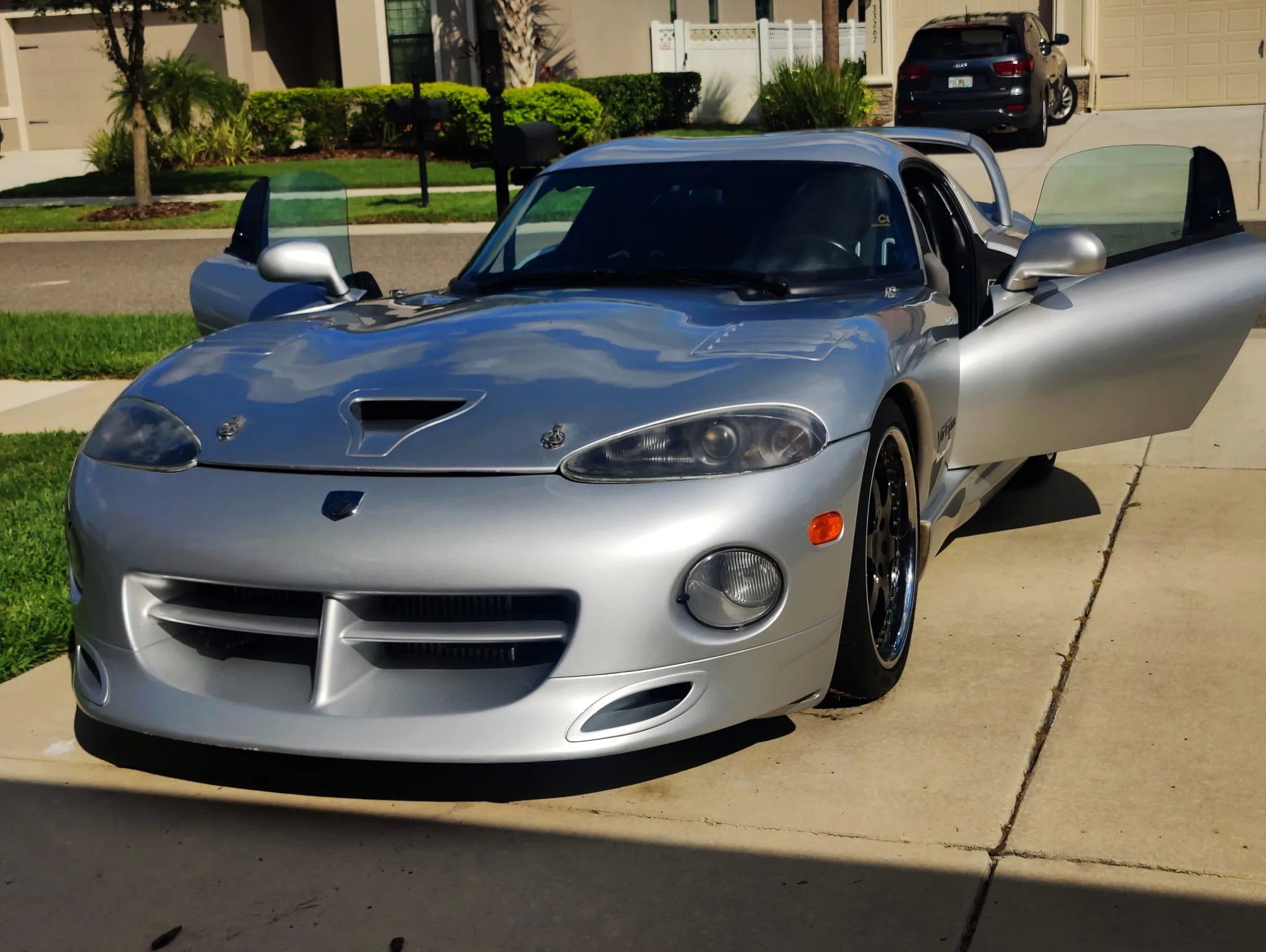 This Dodge Viper GTS ACR Has A Hennessey Upgrade Plus Twin Turbos ...