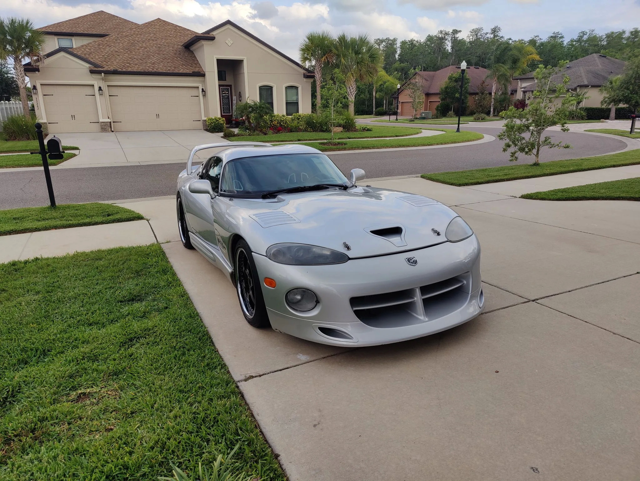 This Dodge Viper GTS ACR Has A Hennessey Upgrade Plus Twin Turbos ...