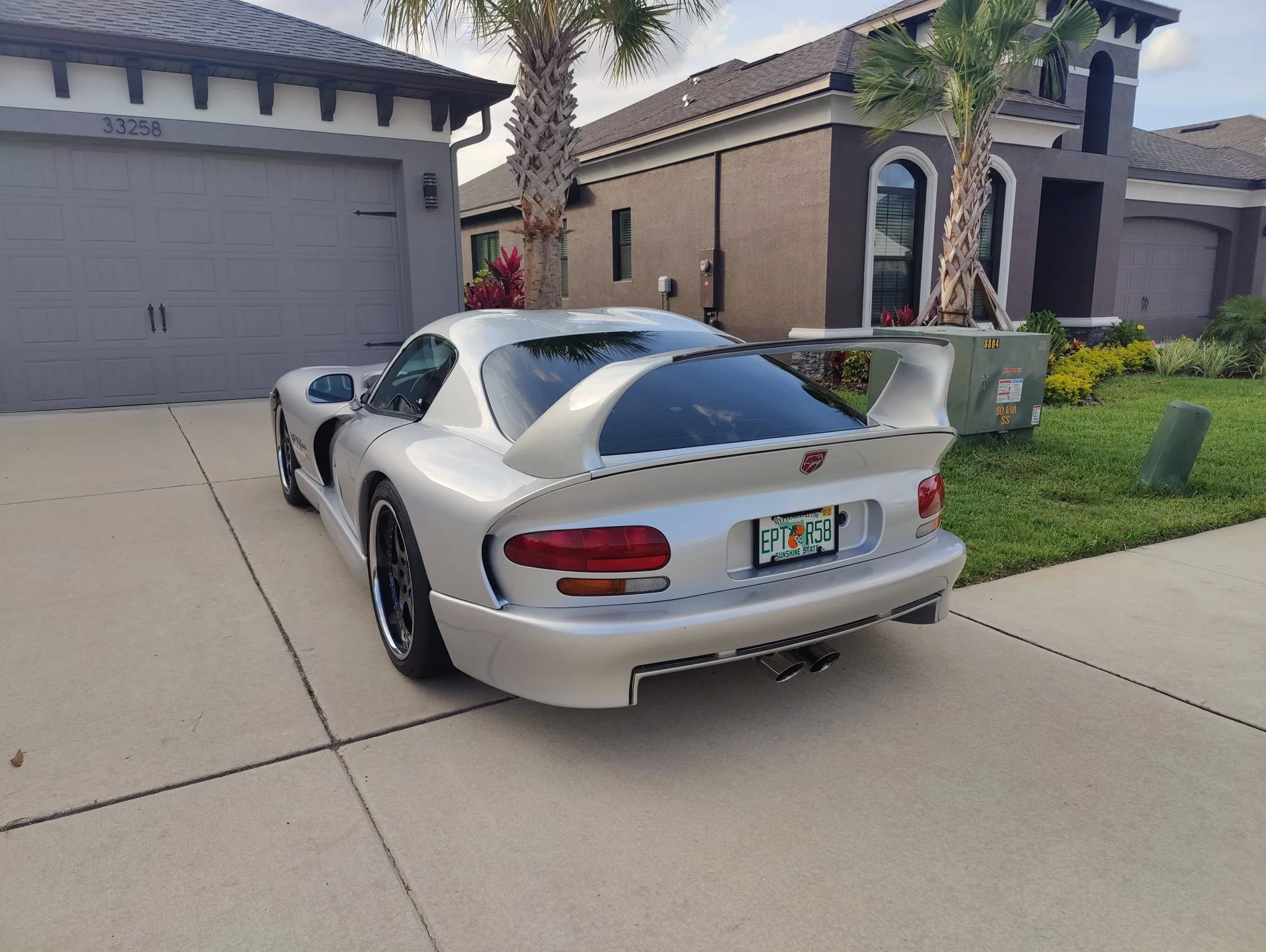 This Dodge Viper GTS ACR Has A Hennessey Upgrade Plus Twin Turbos ...
