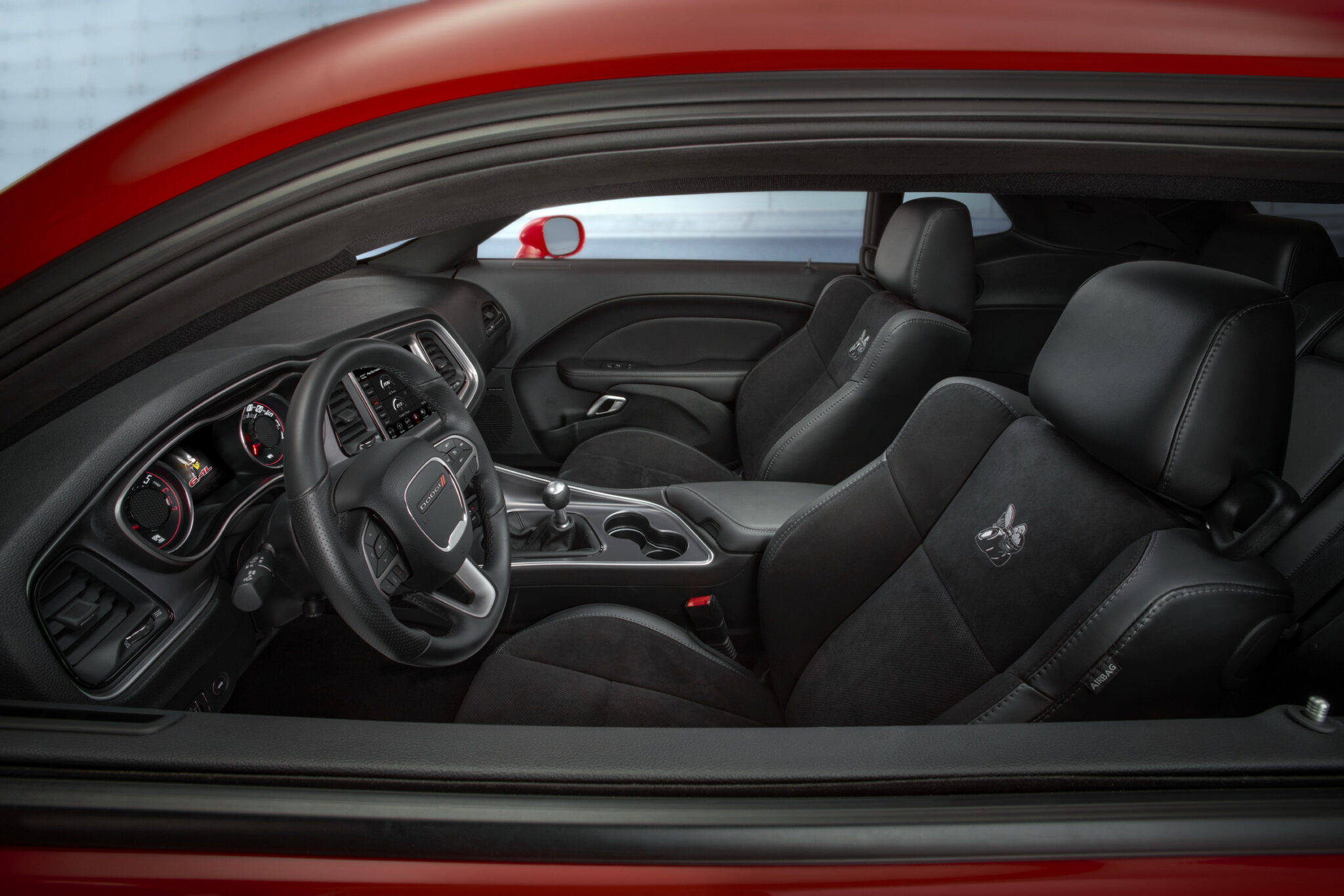 Manual-Shift Dodge Challenger Hellcats Are Back On Sale, But They Won’t ...